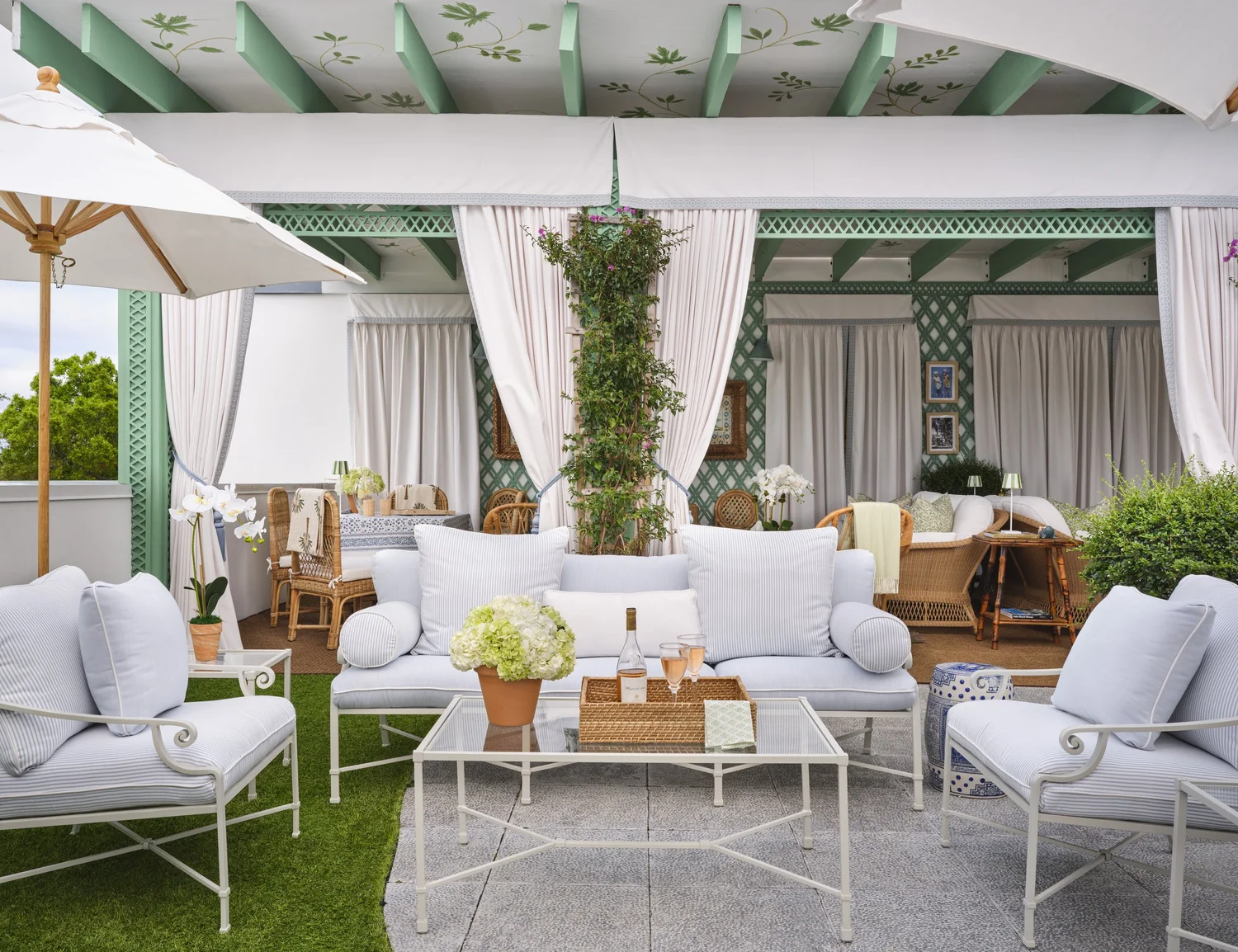 PALM BEACH — Ariel Okin