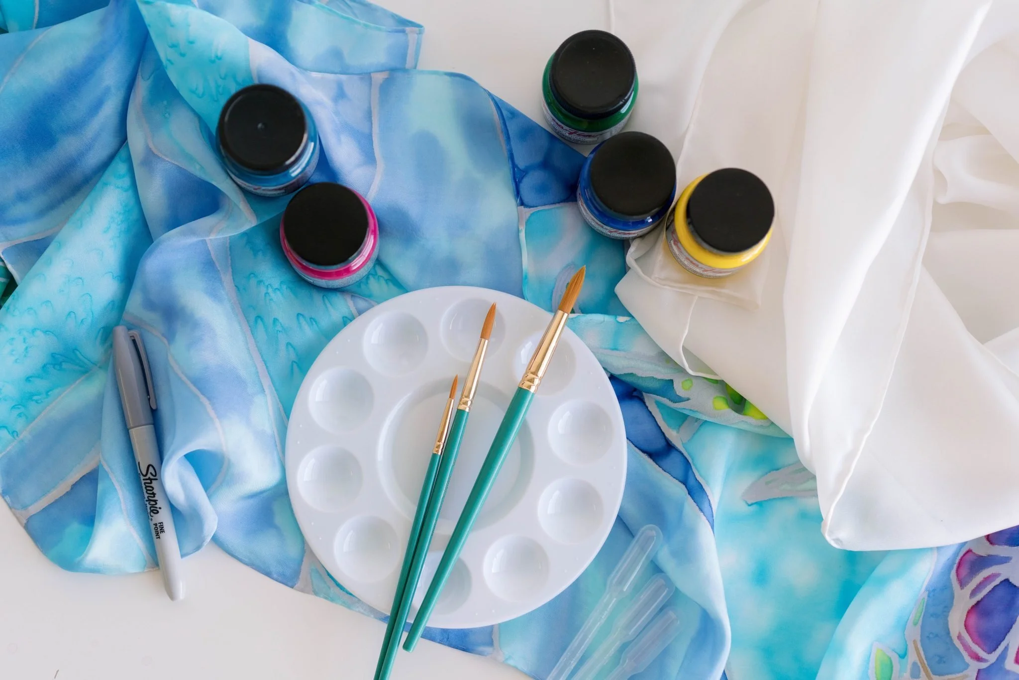 Silk Painting 101: The Marker Resist Method an online course with silk ...