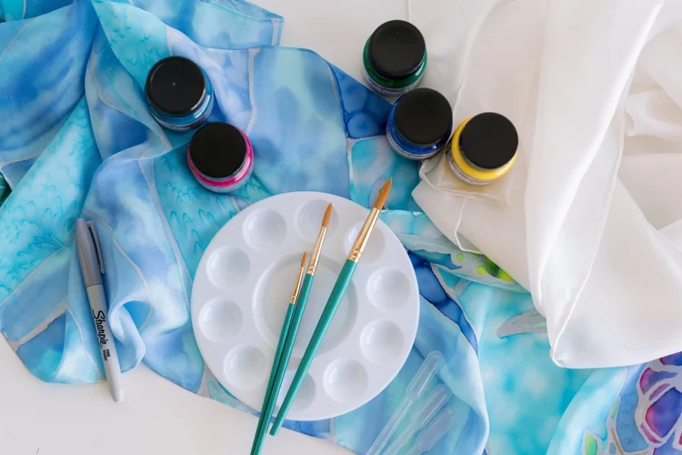 Silk Painting 101: The Marker Resist Method an online course with silk ...