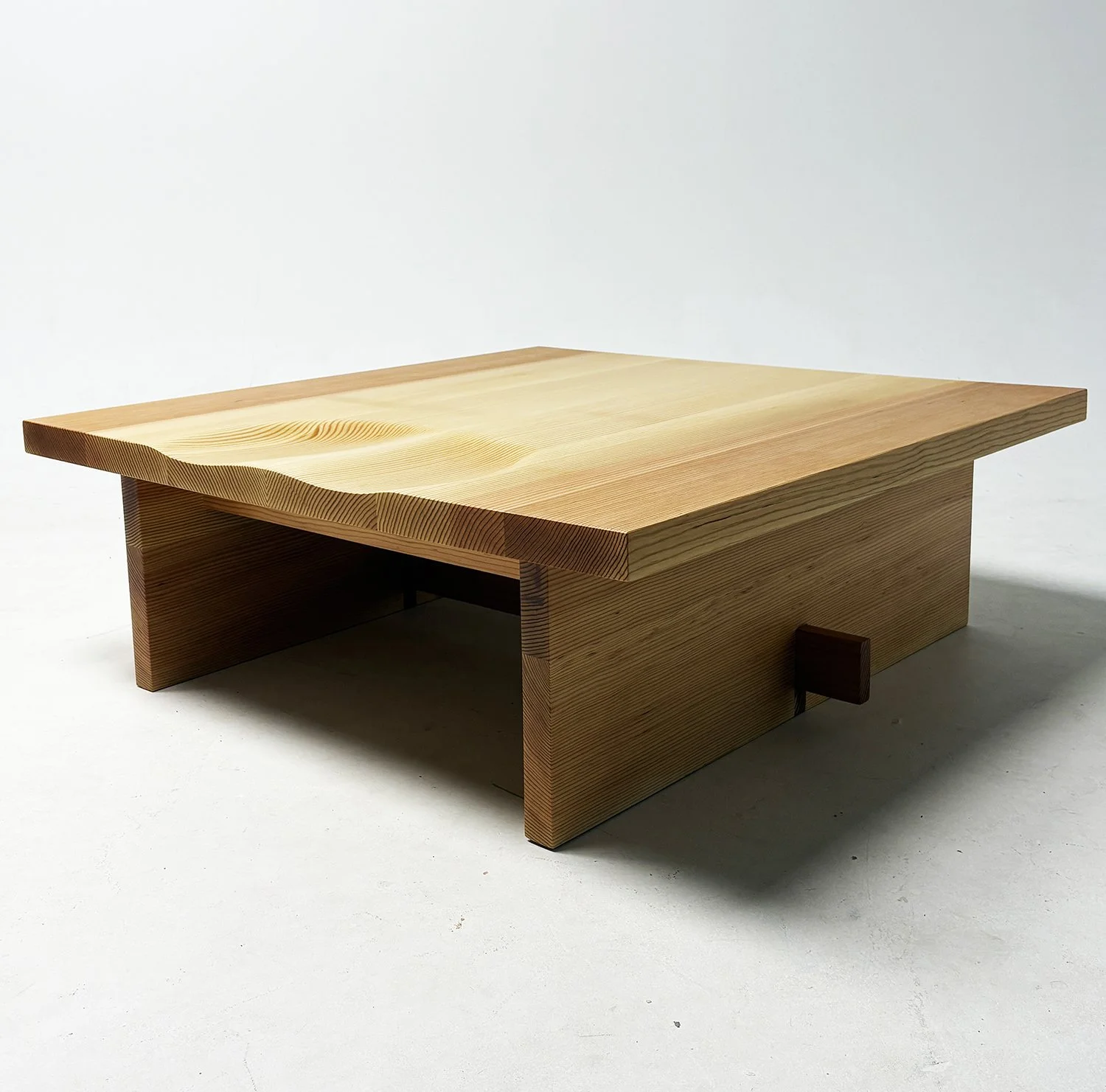 Alex Cassels — Ideas+Objects 25