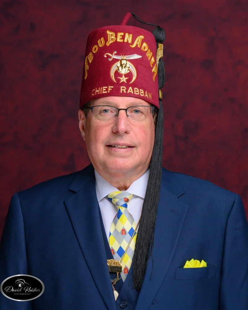 Divan — Abou Ben Adhem Shriners