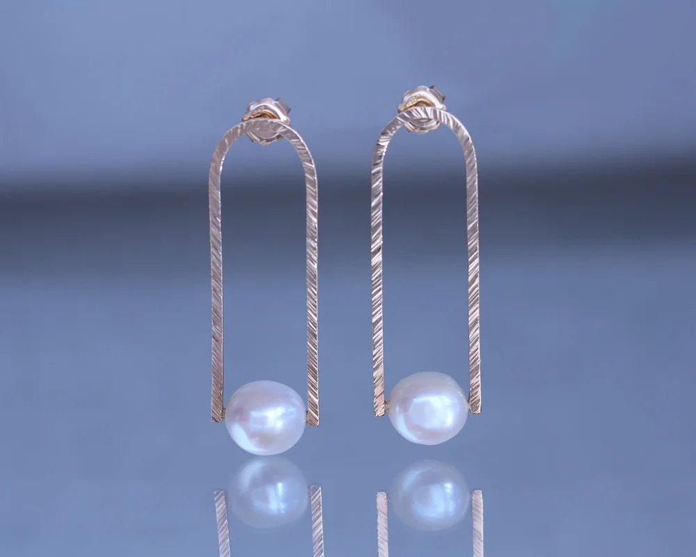 NZ MADE | Ruby Signet Ring — Benjamin Black Goldsmiths