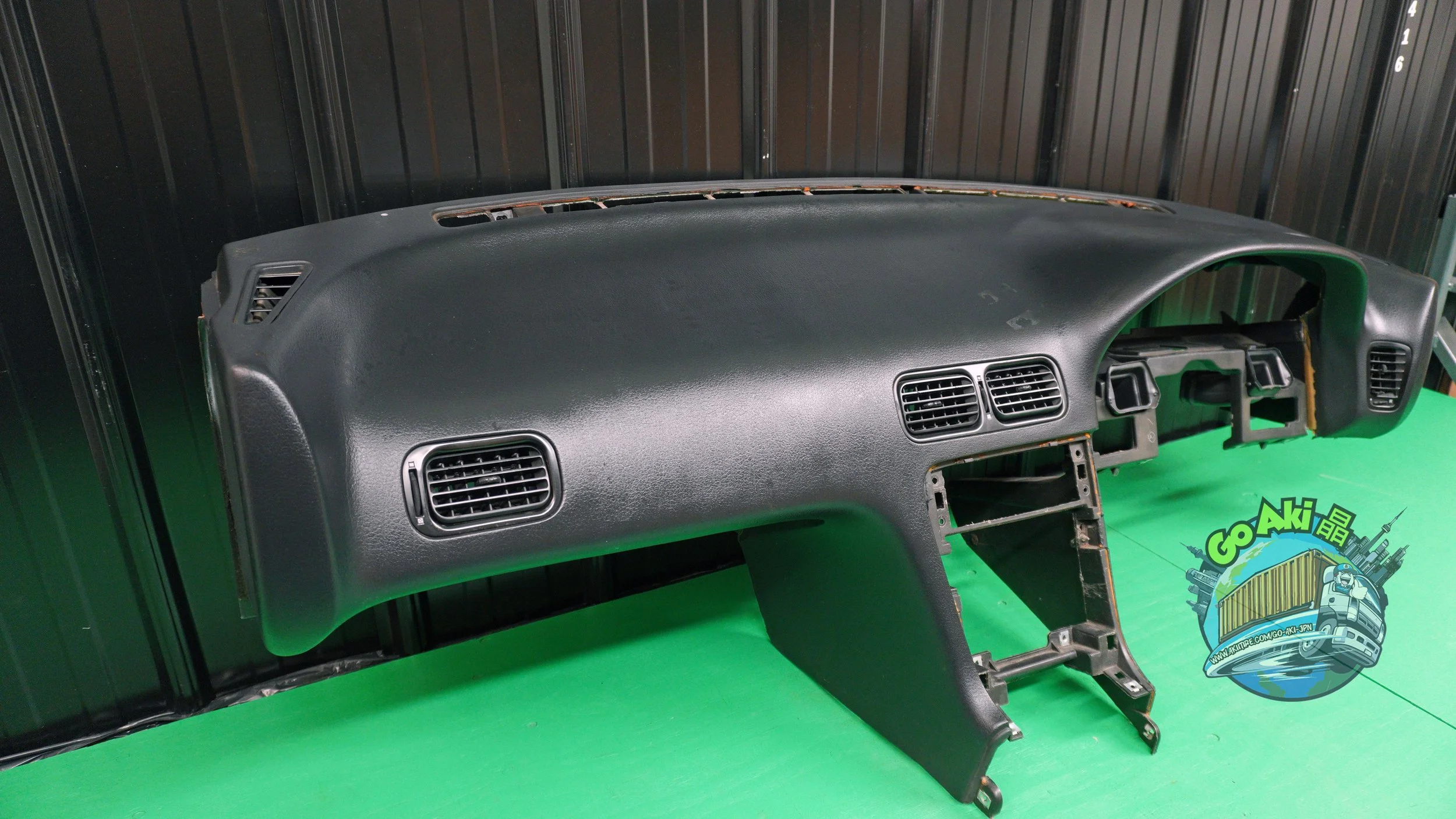 Genuine Nissan Silvia S13 Dashboard — Akii Tire