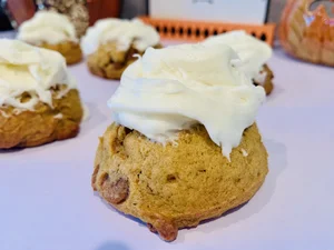 The absolute BEST Soft Pumpkin Cookies — Delish In A Pinch