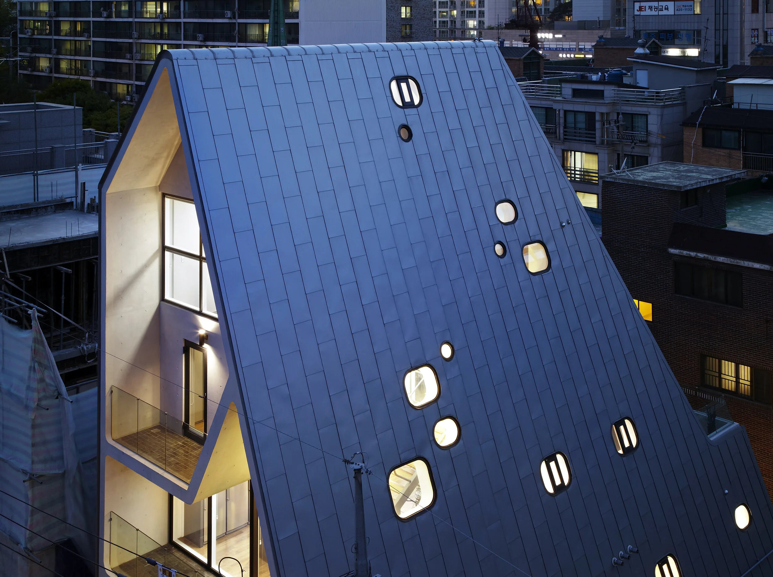 DARAK DARAK — THE_SYSTEM LAB