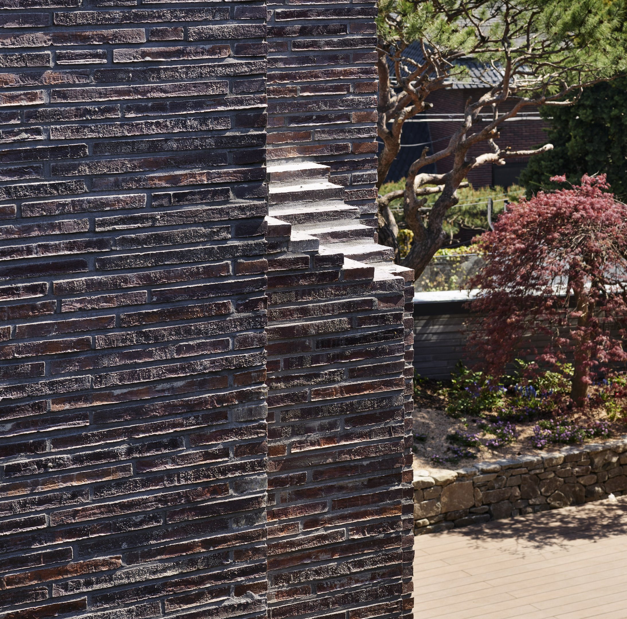 ITAEWON HOUSE — THE_SYSTEM LAB