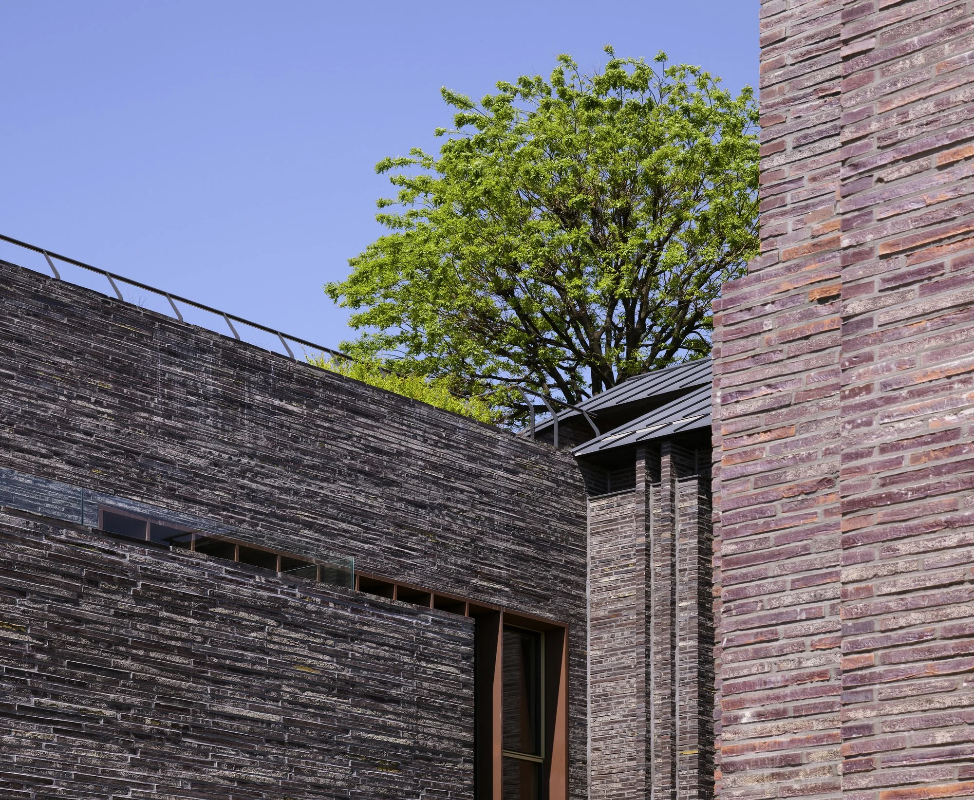 ITAEWON HOUSE — THE_SYSTEM LAB