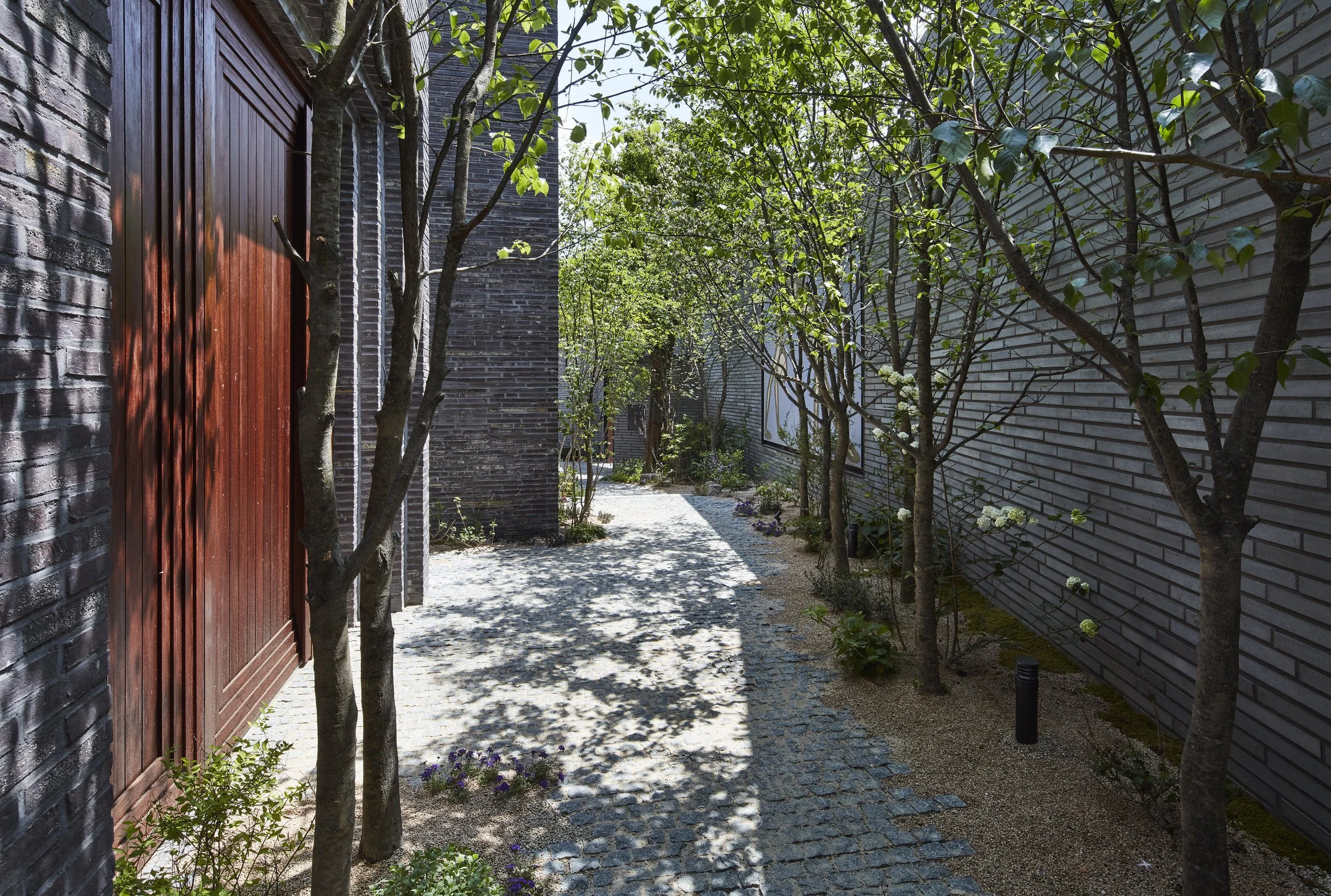 ITAEWON HOUSE — THE_SYSTEM LAB