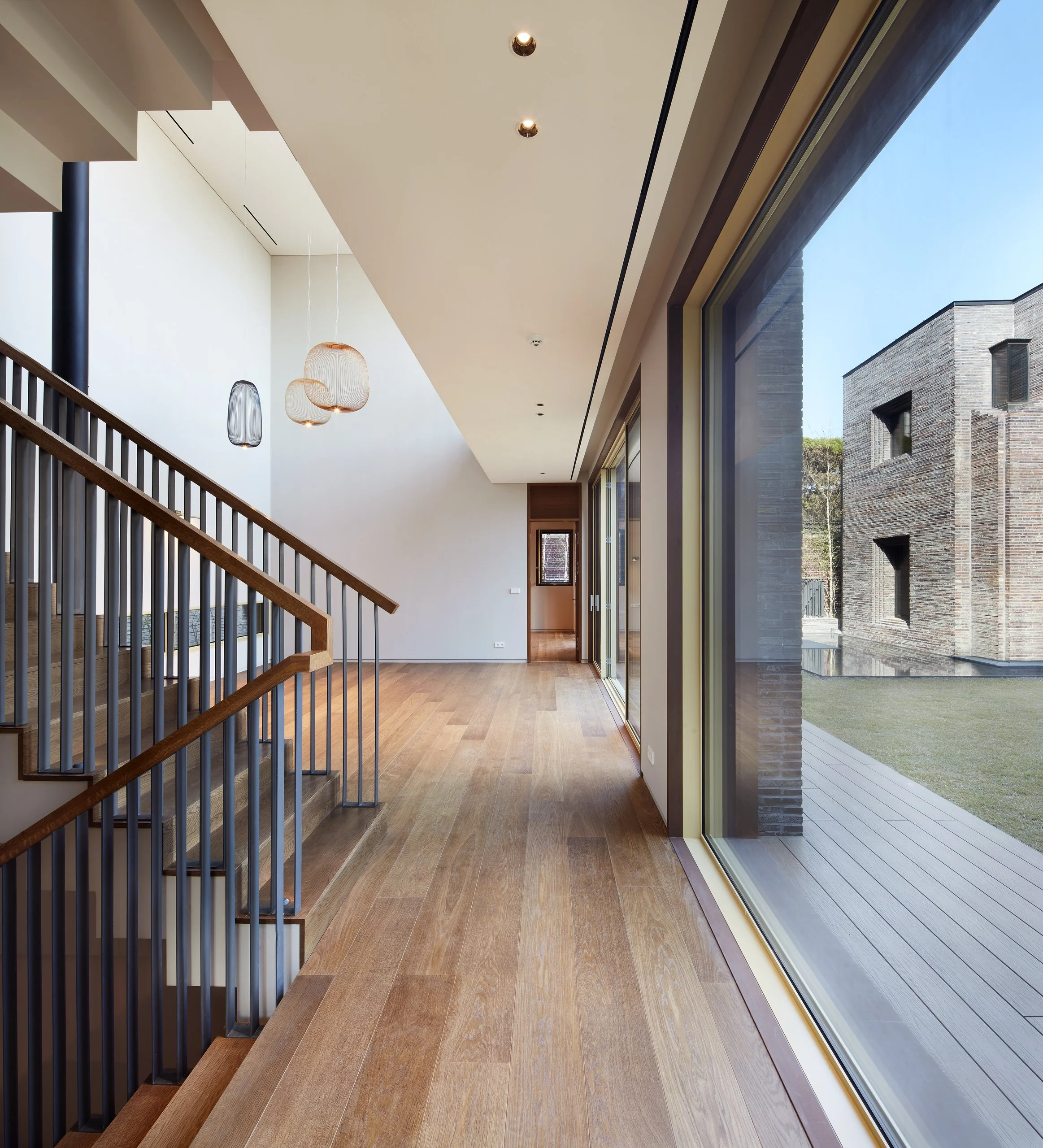 ITAEWON HOUSE — THE_SYSTEM LAB