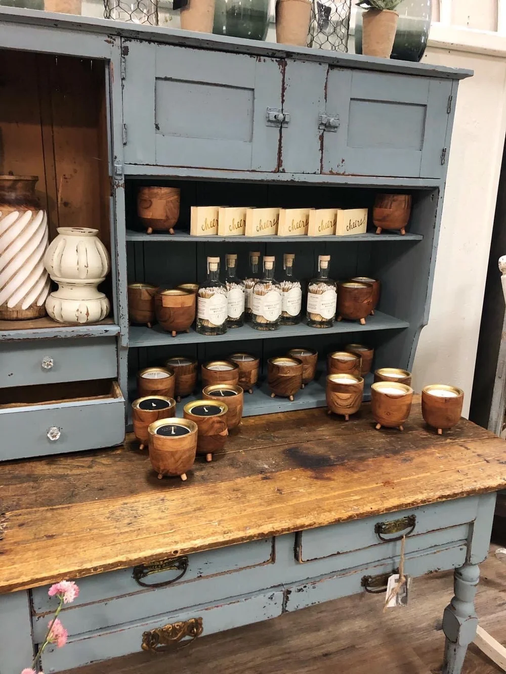 GALLERY — VINTAGE 61 STOREHOUSE