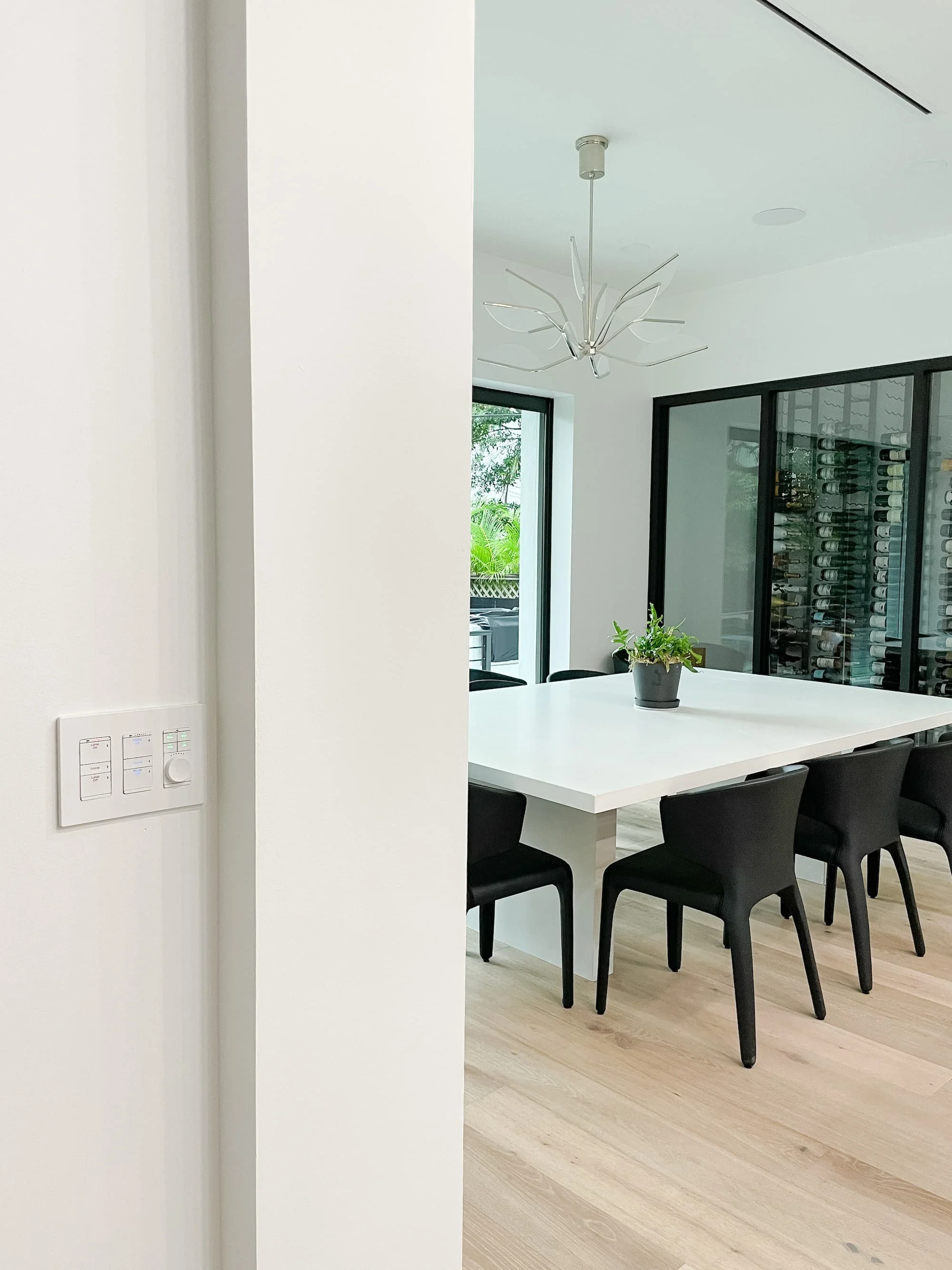 Automated Shading & Lighting Control — Mission IT