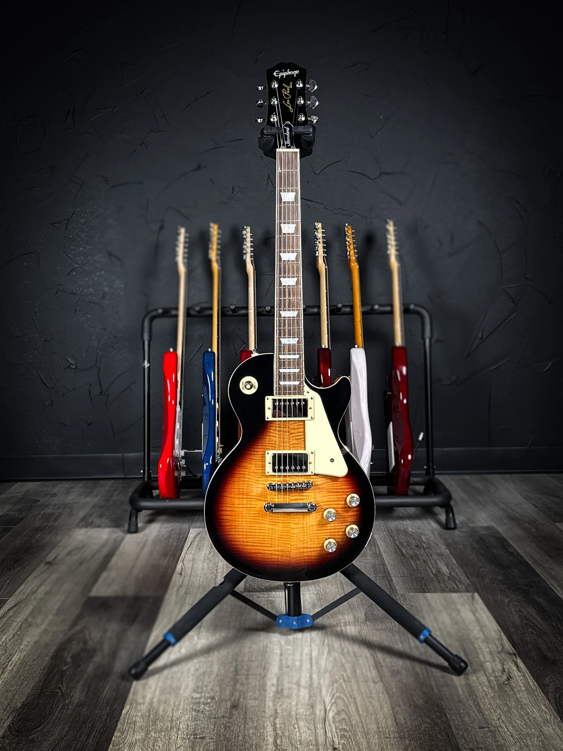 Strat vs. Tele vs. Les Paul | Guitar Comparison for Beginners — Morris ...