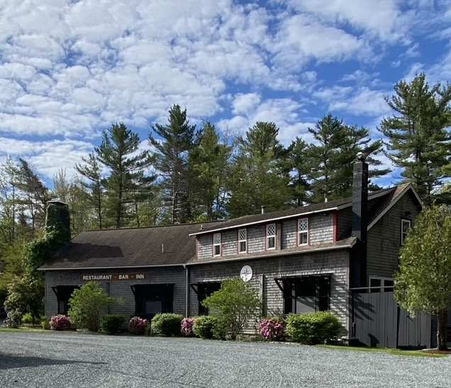 IronBound Restaurant & Inn