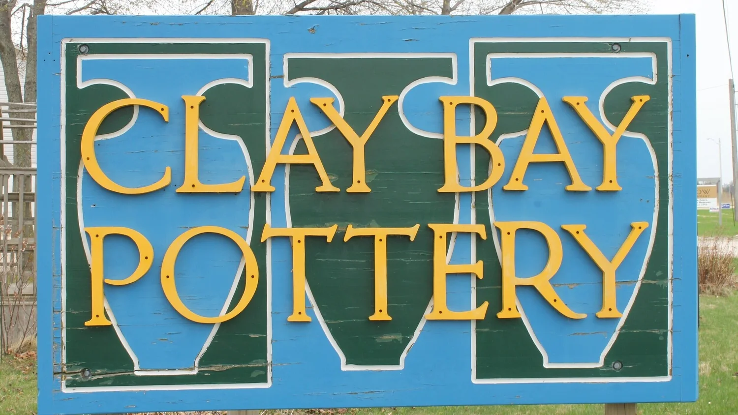 Clay Bay Pottery & Gallery