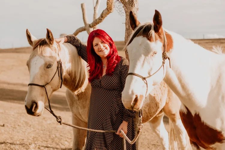 The Cowgirl Medium - Tonia Reeves