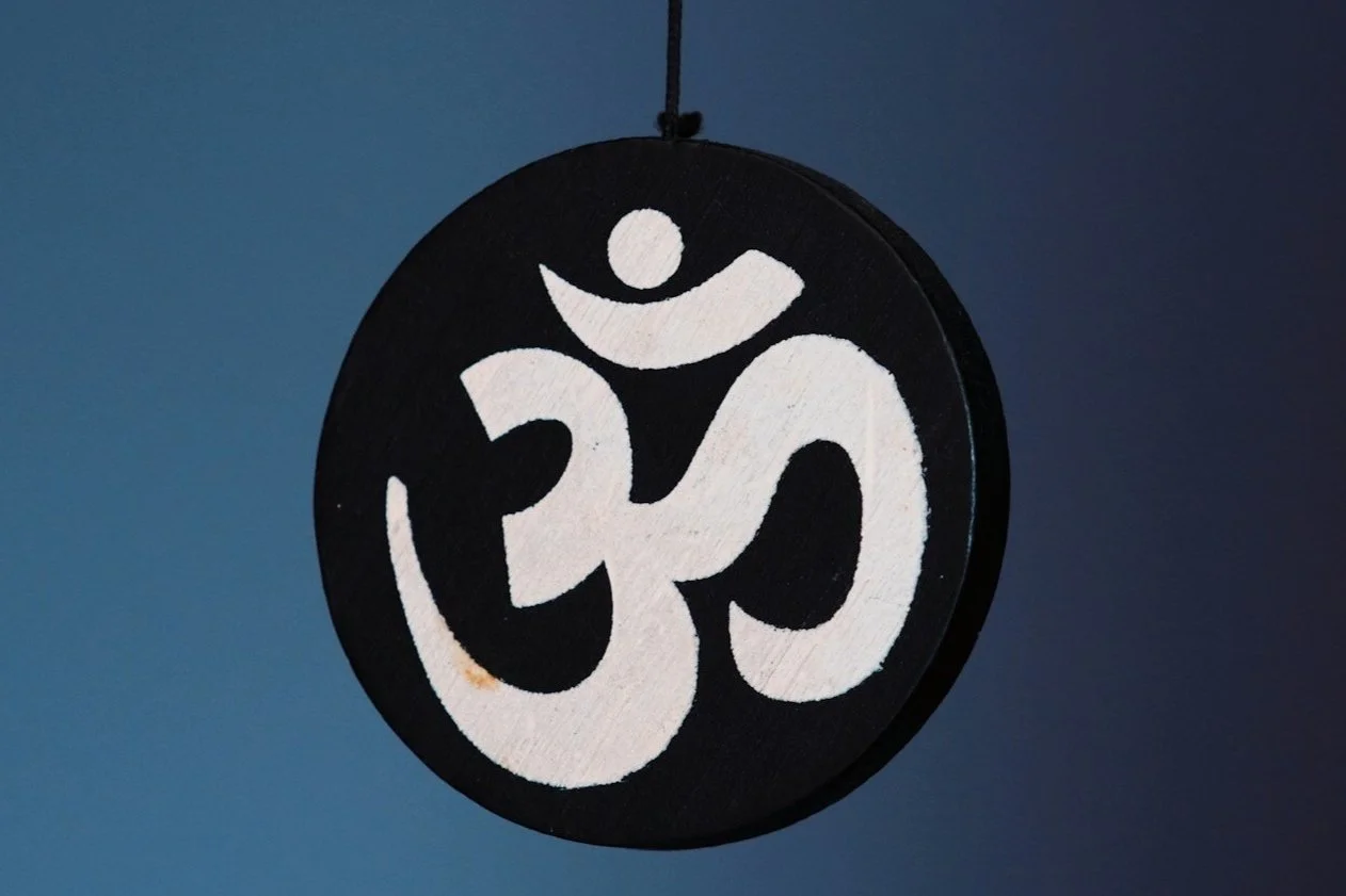 The Meaning of Chanting OM: A Journey of Harmony and Enlightenment ...