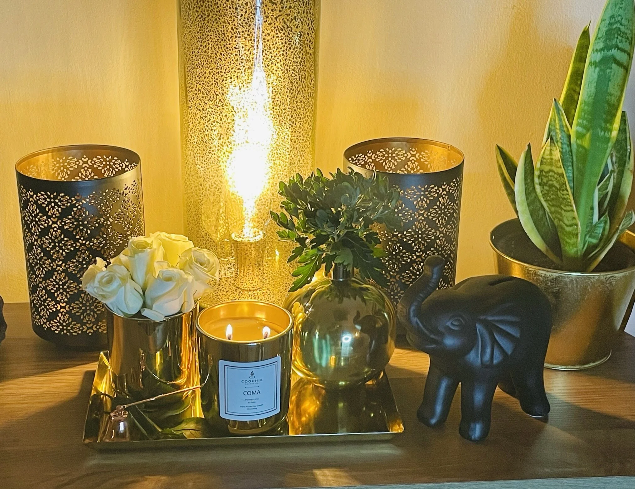 Coochie Candle Company | A fun-sensual luxury home fragrance brand.