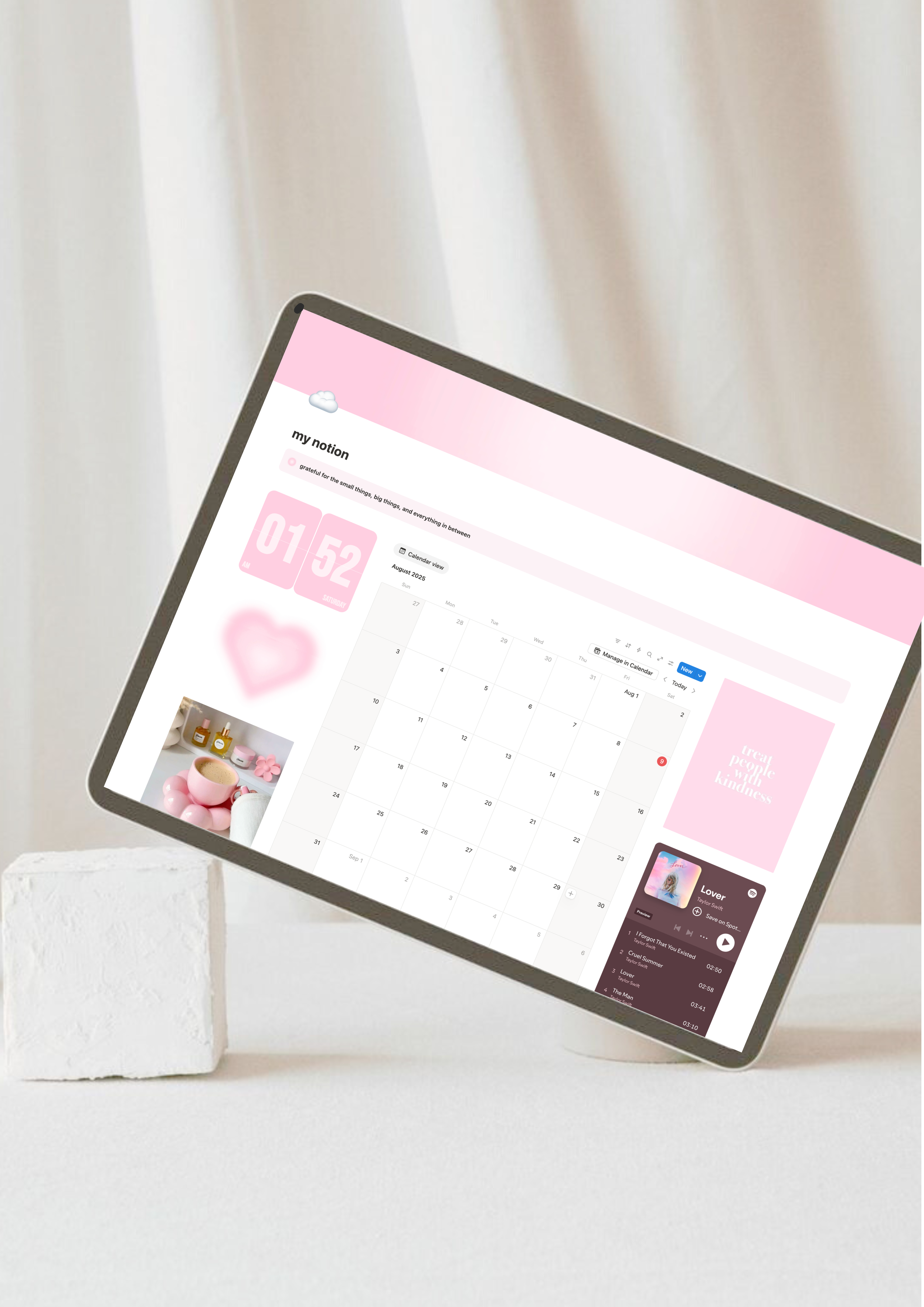 Aesthetic Pink Free Notion Template — nikki lo