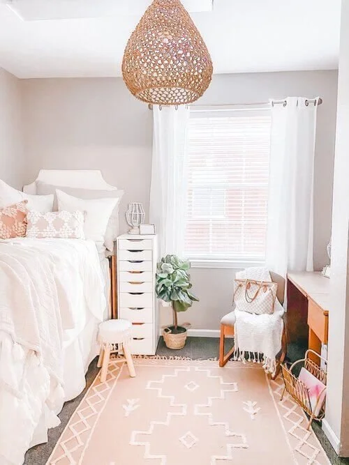 17 Absolutely Darling Spring Dorm Decor Ideas! (Bright & Floral) — nikki lo