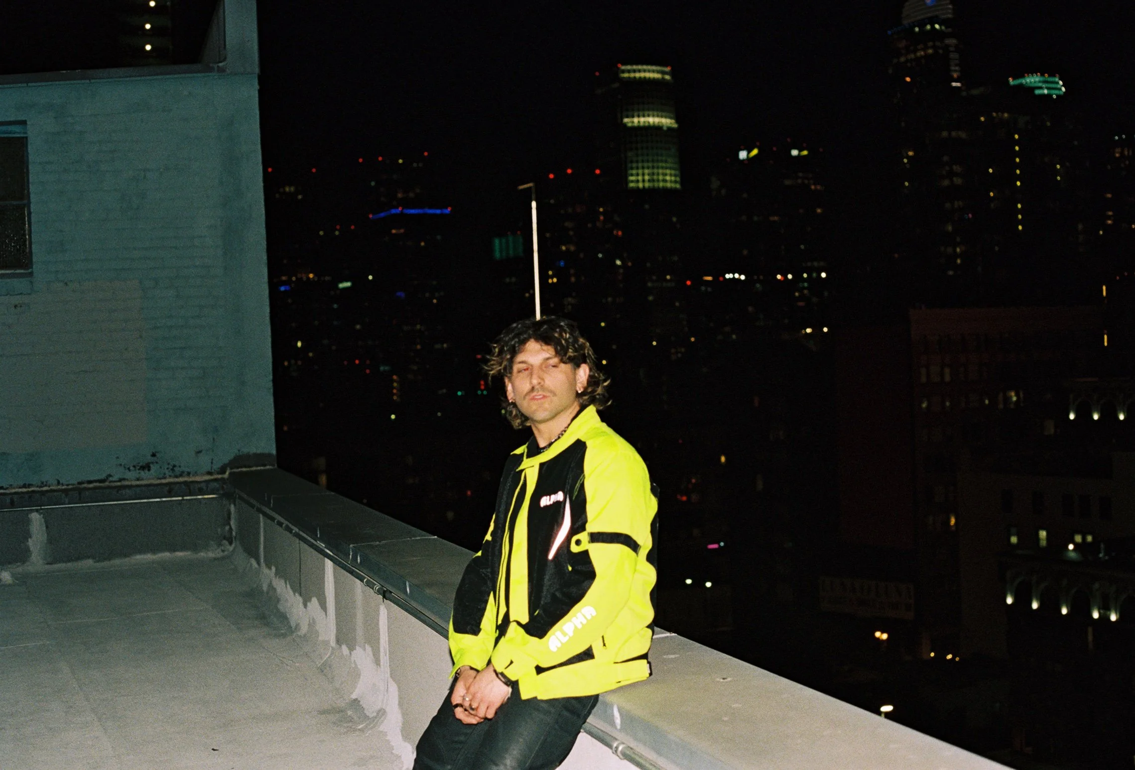 CONTACT — sam louis