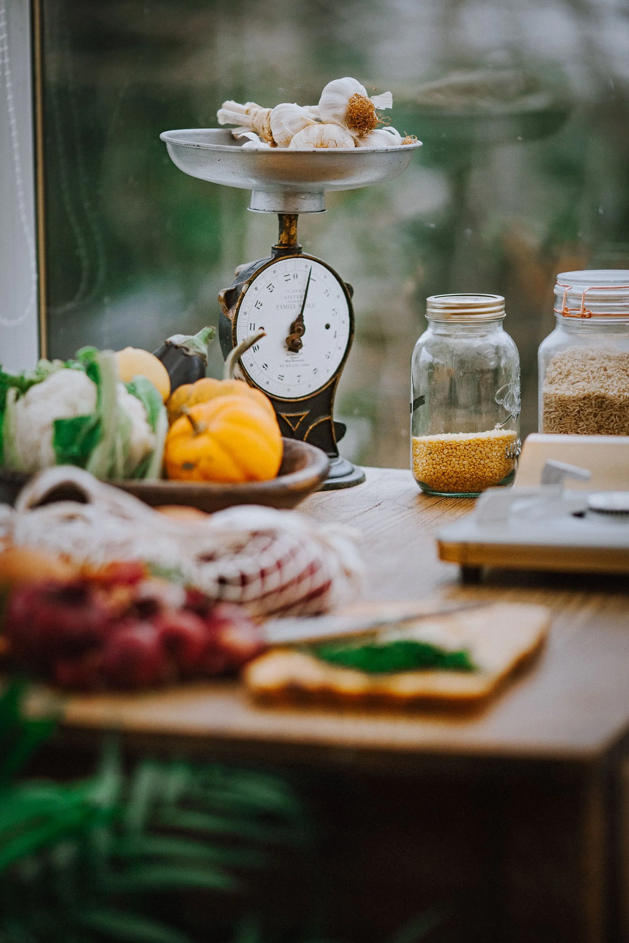 5 BENEFITS TO COOKING WITH PLANTS & SPICES — Sumayya Usmani