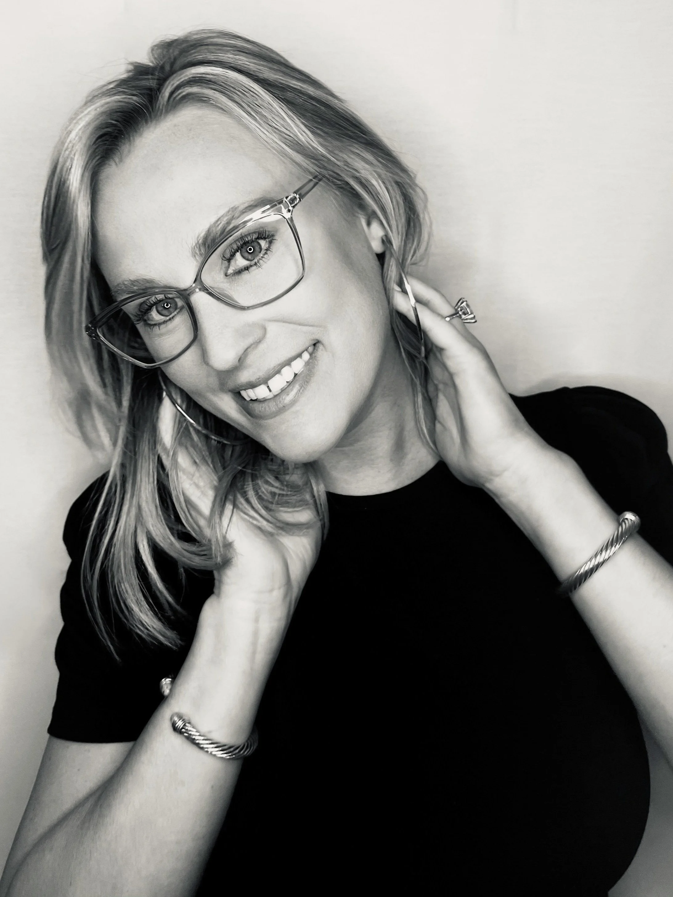 Kira Schaefer's Instagram, Twitter & Facebook on IDCrawl
