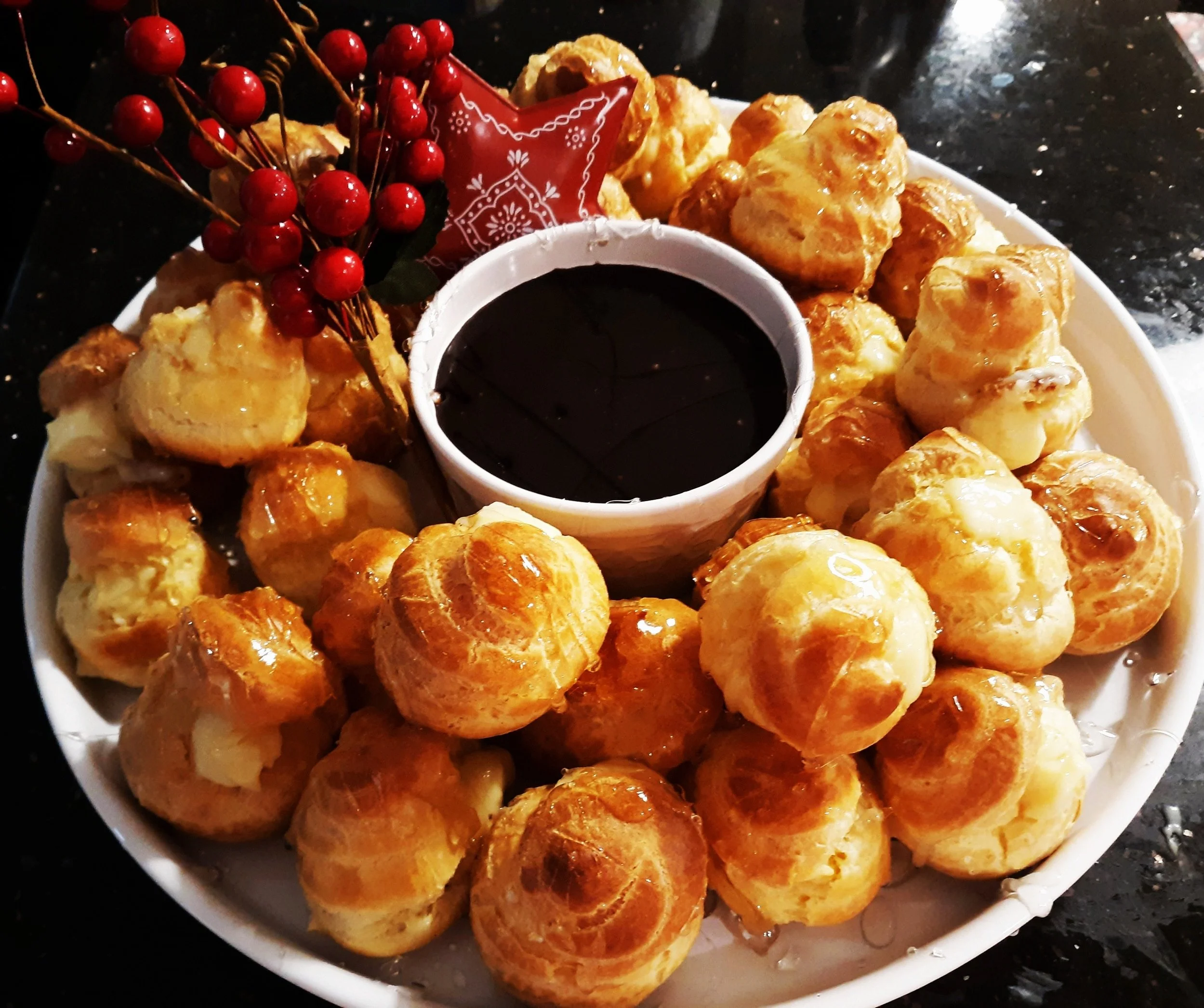 Cream Puff Ring — Persnickety Panhandler