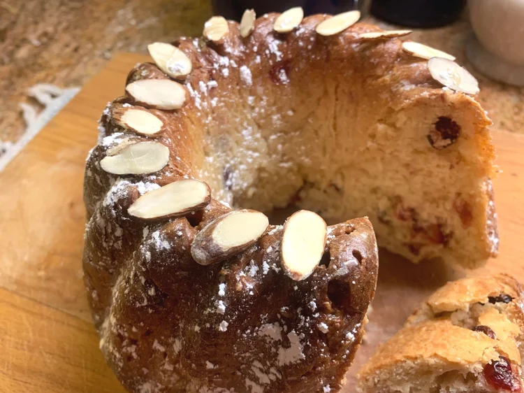 Alsatian Kugelhopf Sweet Bread — Persnickety Panhandler