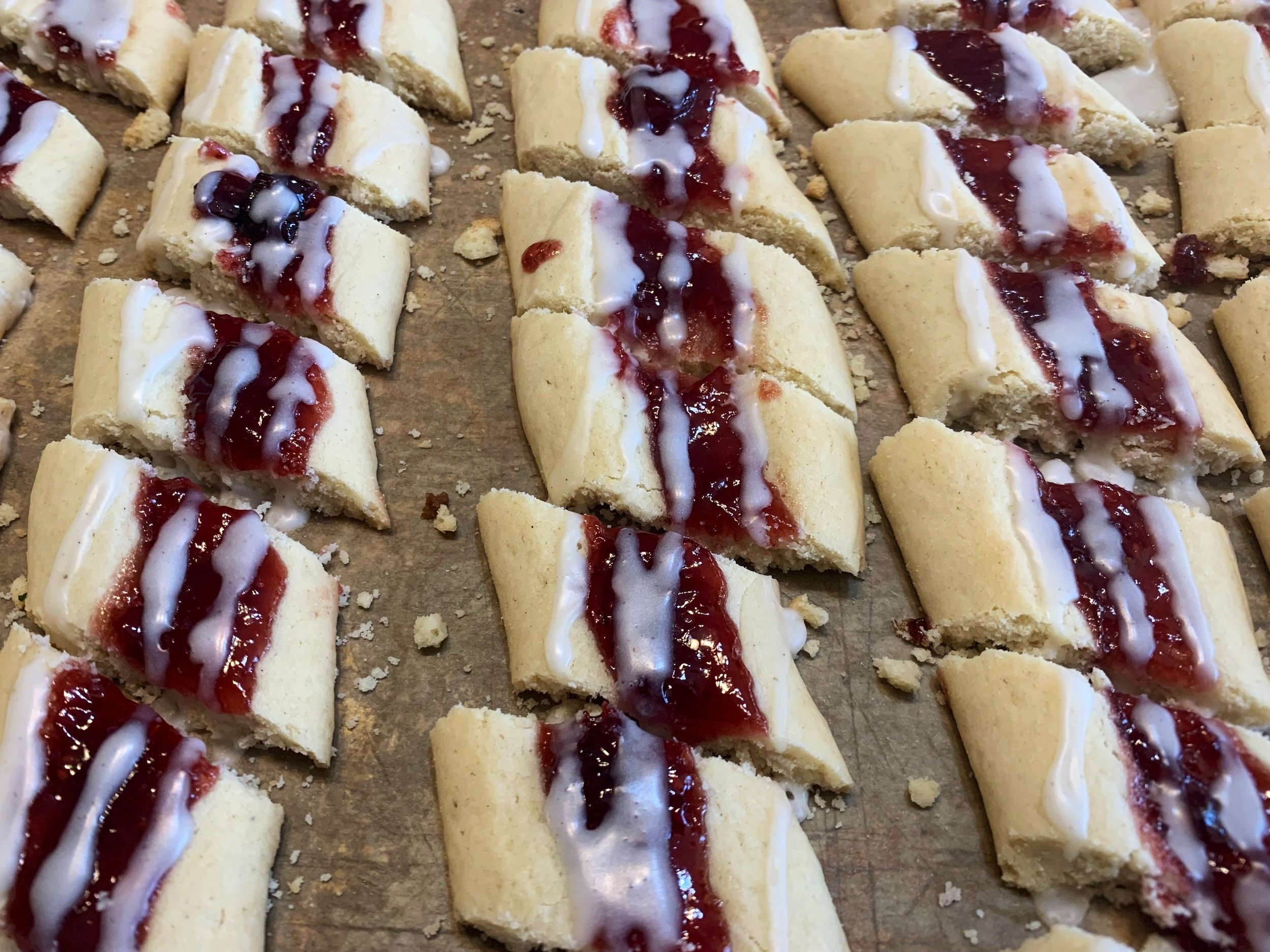 Raspberry Ribbon Shortbread — Persnickety Panhandler