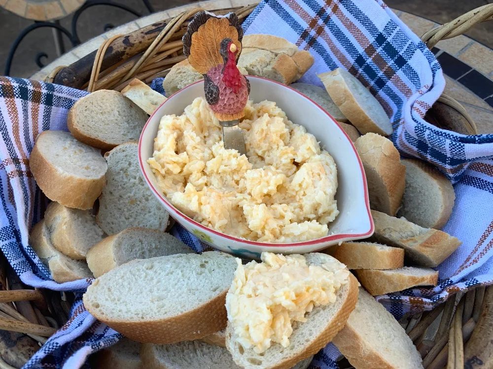 Russian Cheese Spread — Persnickety Panhandler