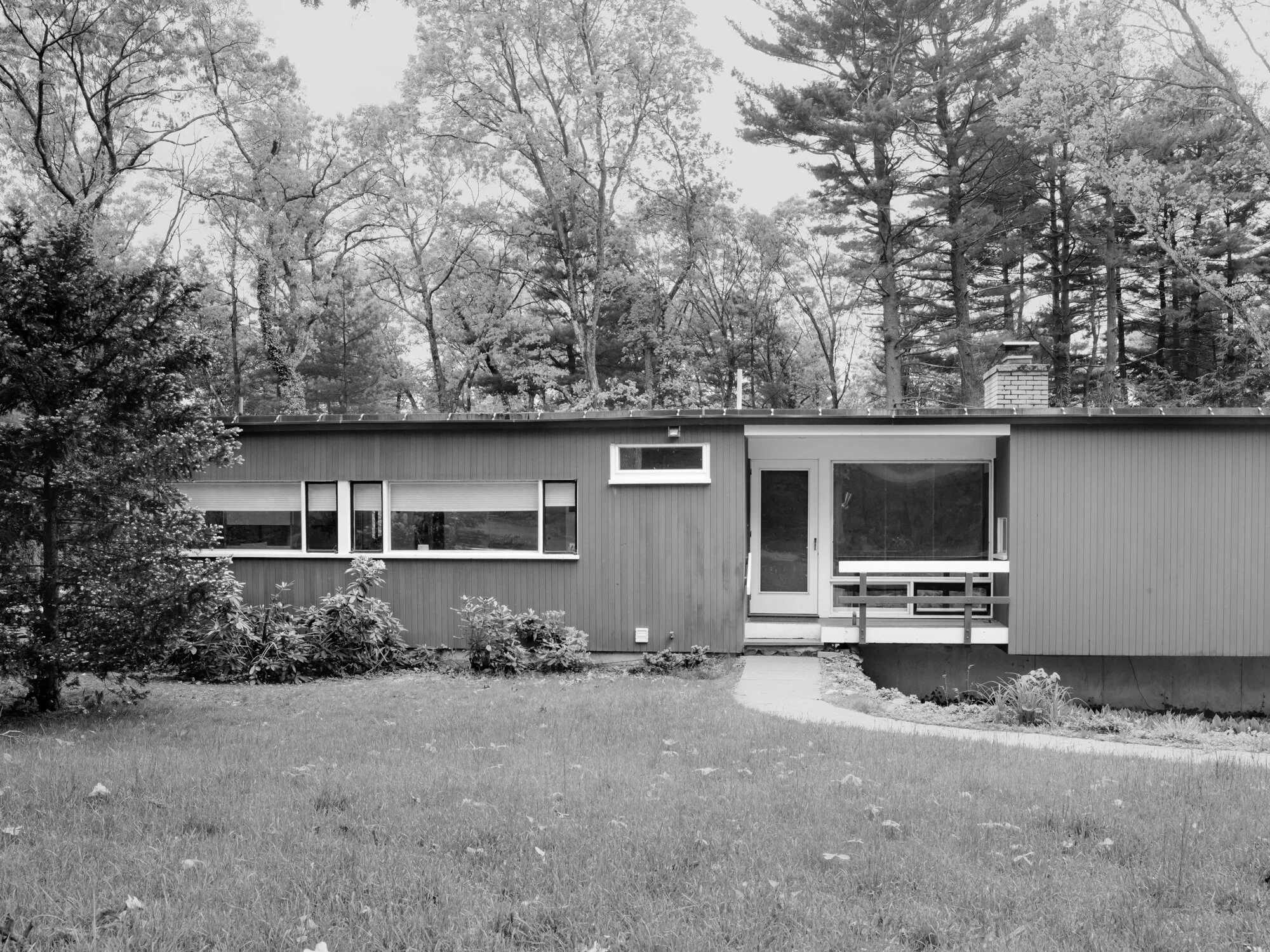 Lexington, MA — FORM and LANDSCAPE - Bauhaus in New England