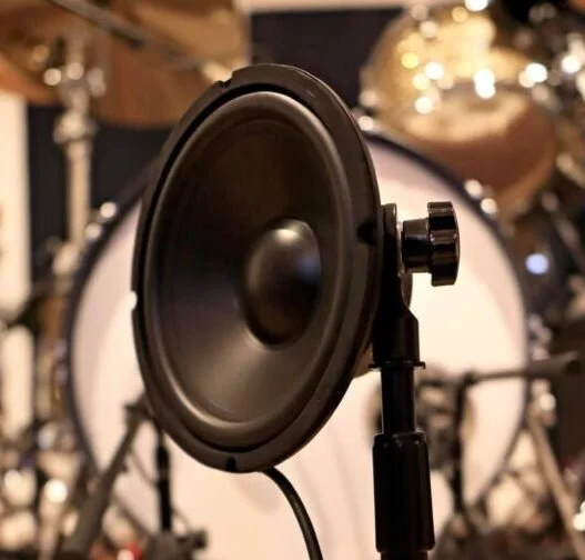 D-Sub — Dennis Leeflang