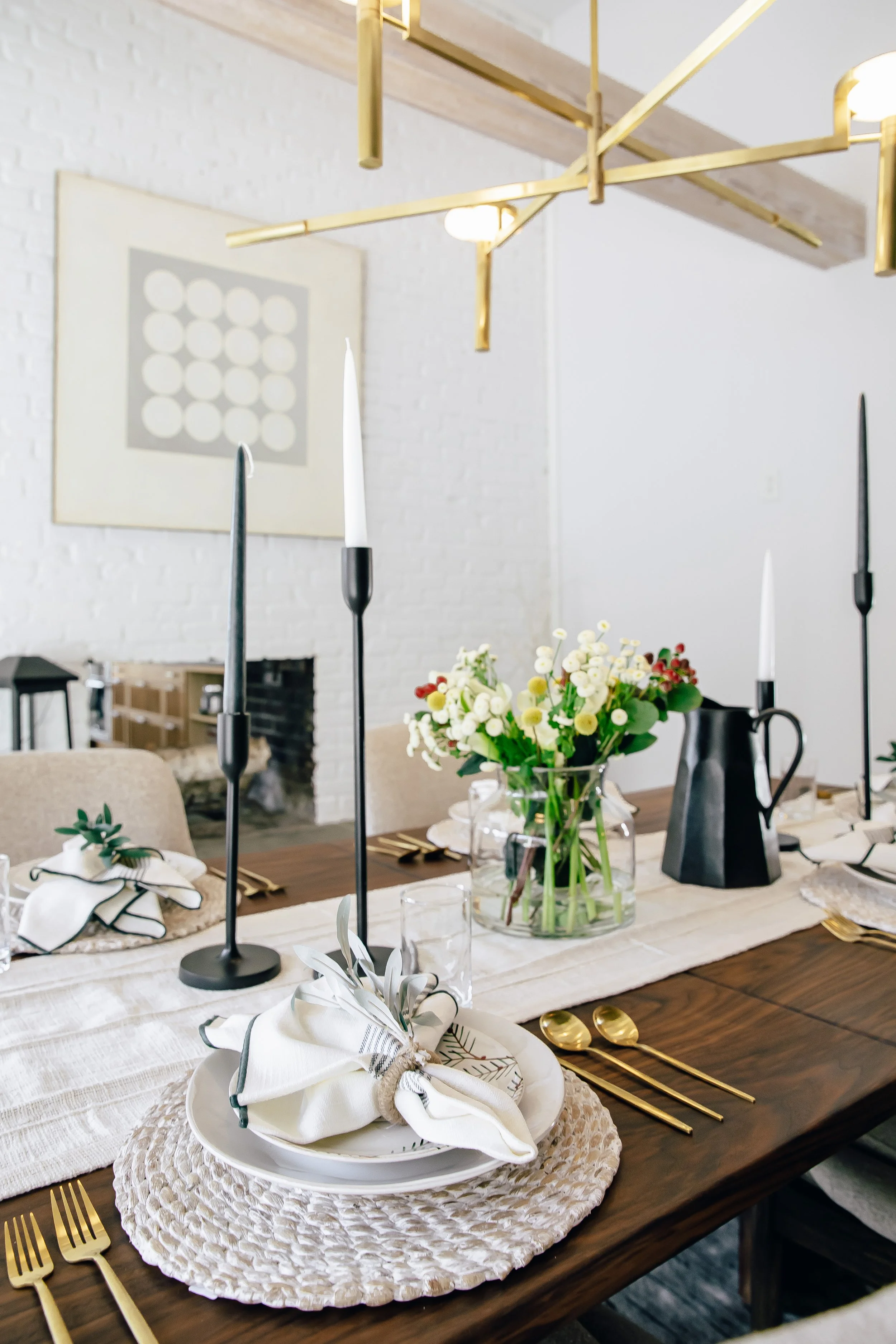 Easton "The One with the Living Room Turned Dining Room" — House of Huck