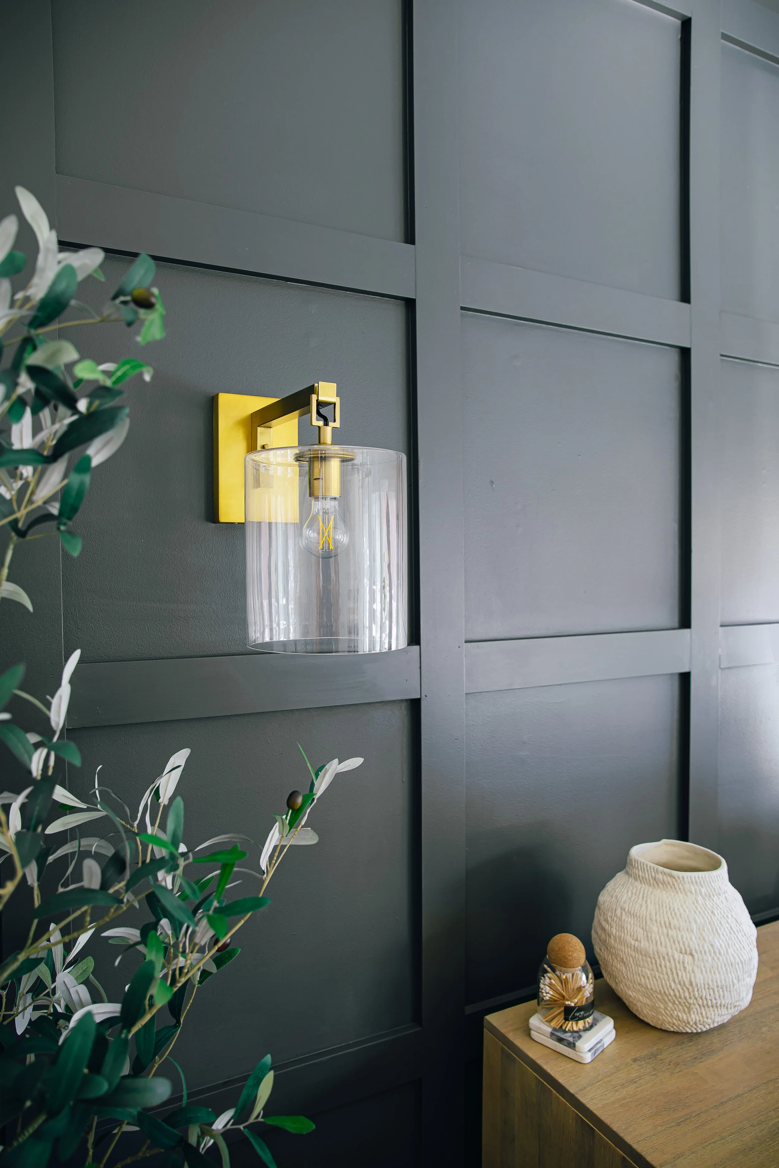 Easton "The One with the Living Room Turned Dining Room" — House of Huck