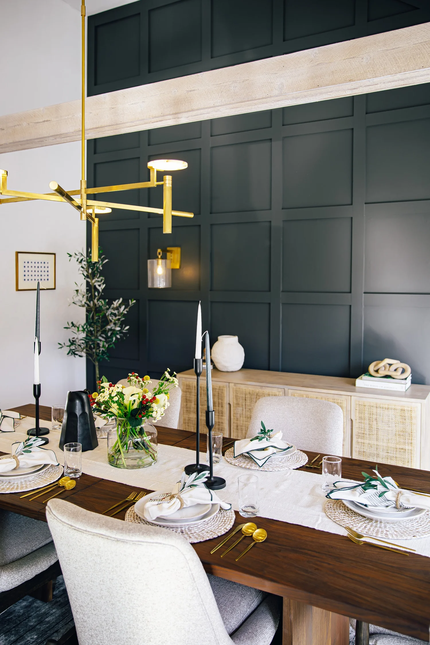 Easton "The One with the Living Room Turned Dining Room" — House of Huck