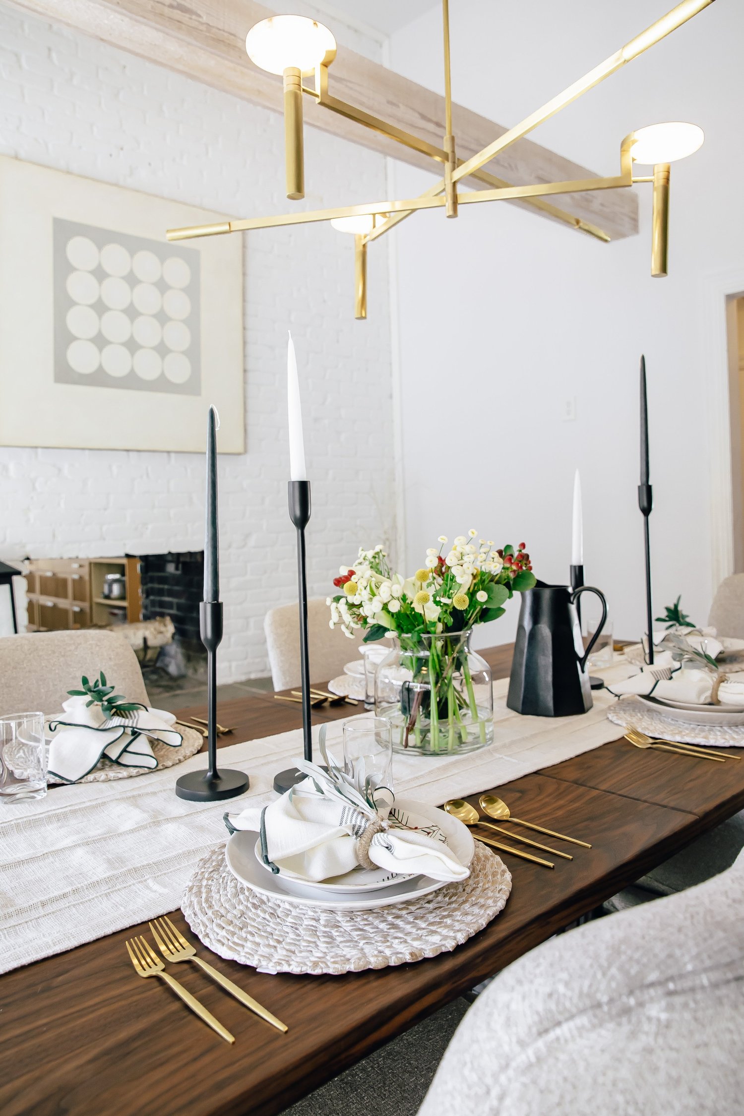 Easton "The One with the Living Room Turned Dining Room" — House of Huck