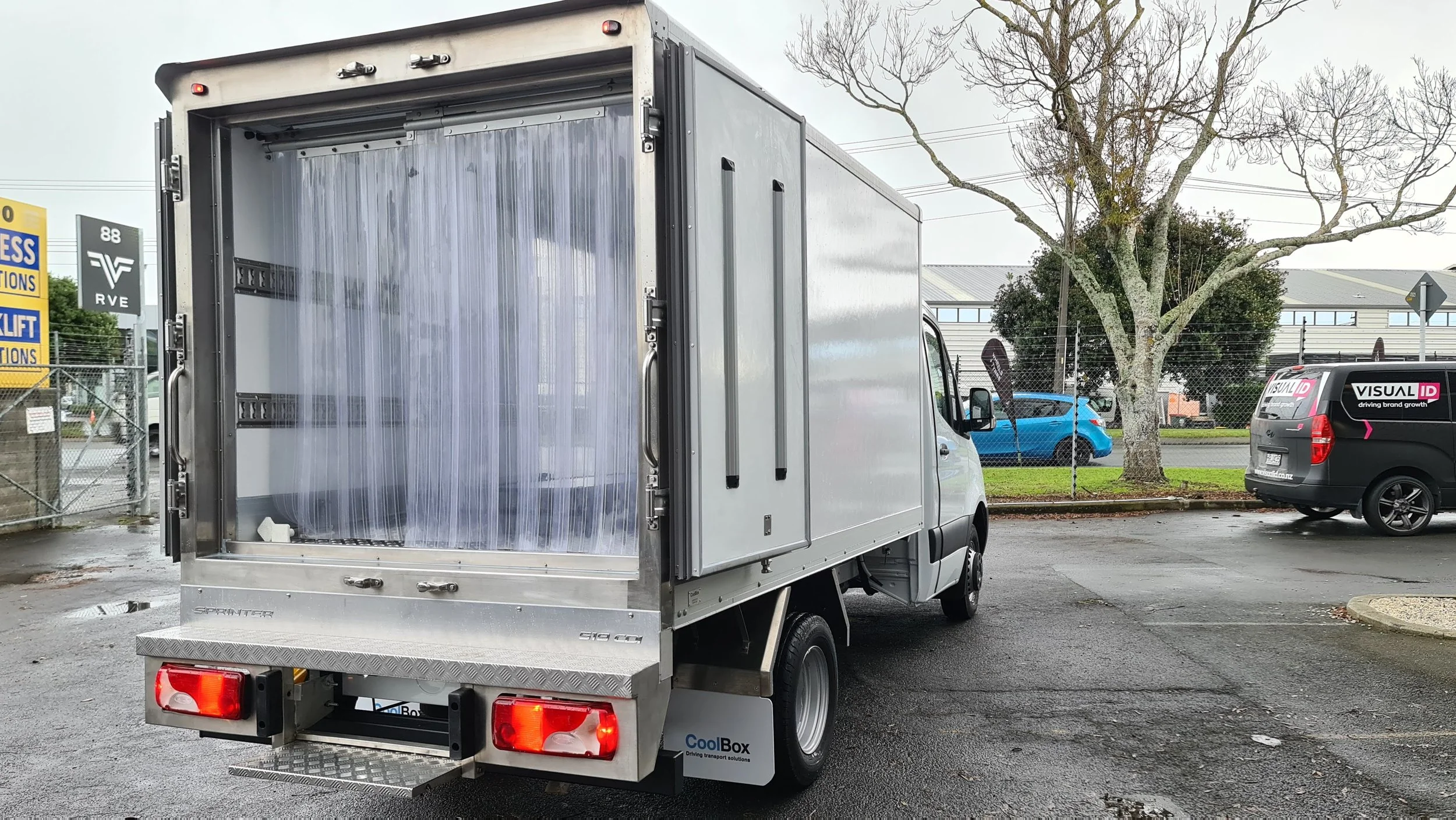 MERCEDES — COOL BOX NZ