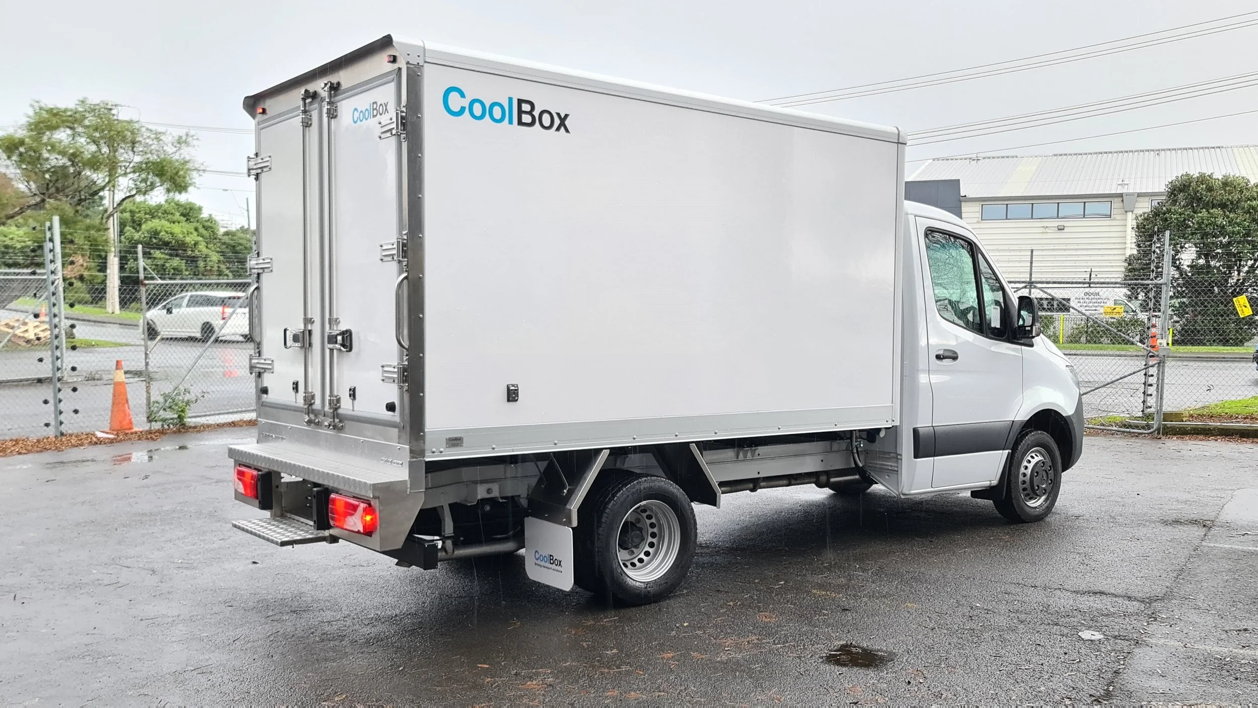 MERCEDES — COOL BOX NZ