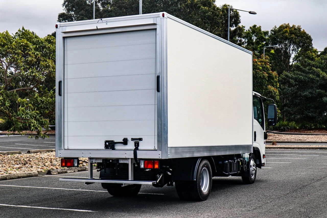 ISUZU — COOL BOX NZ