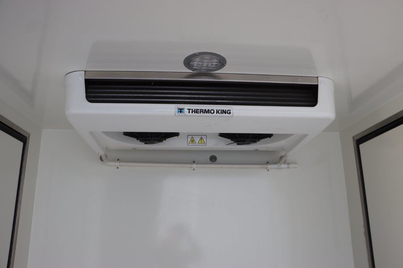 TOYOTA — COOL BOX NZ