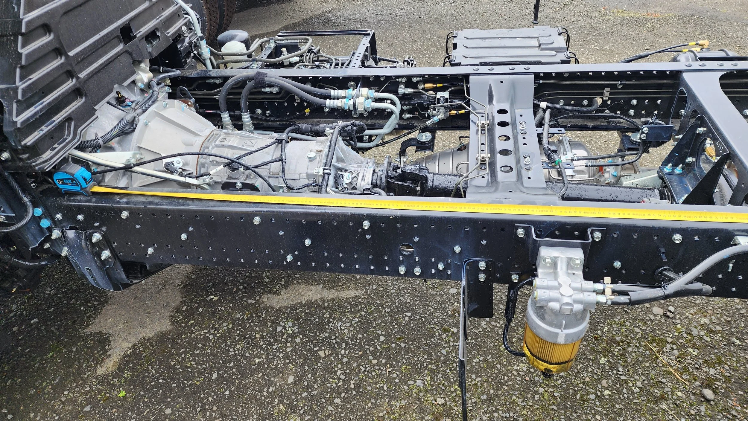 Isuzu FSR700-650 L Chassis — COOL BOX NZ