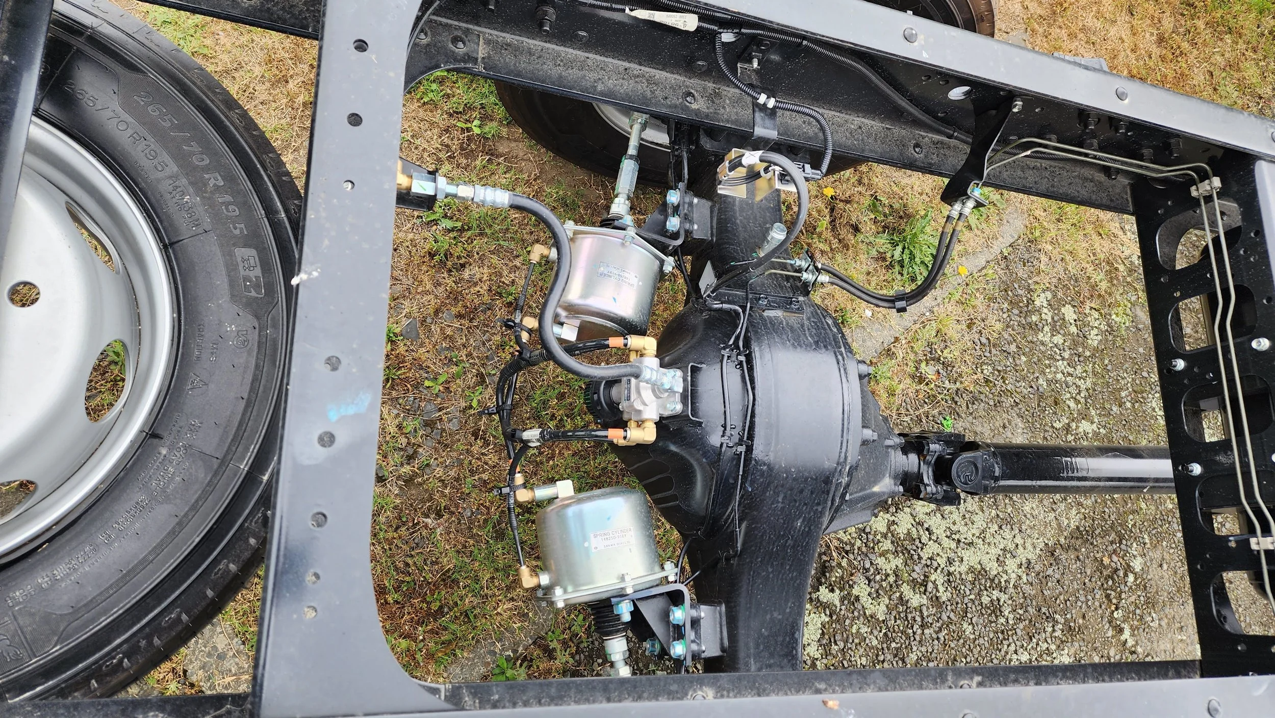 Isuzu FSR700-650 L Chassis — COOL BOX NZ