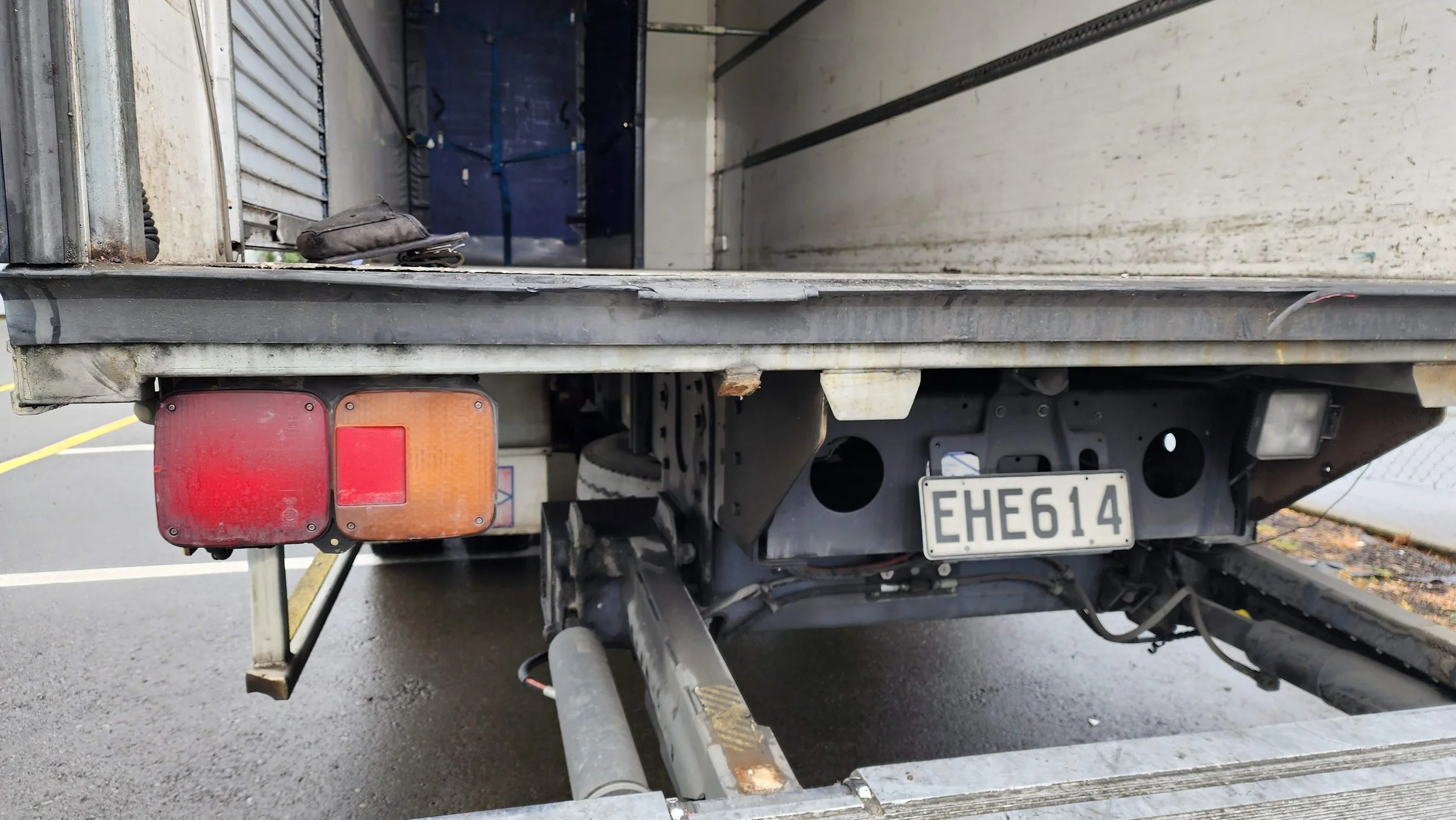 Isuzu FSR700-650 L Chassis — COOL BOX NZ