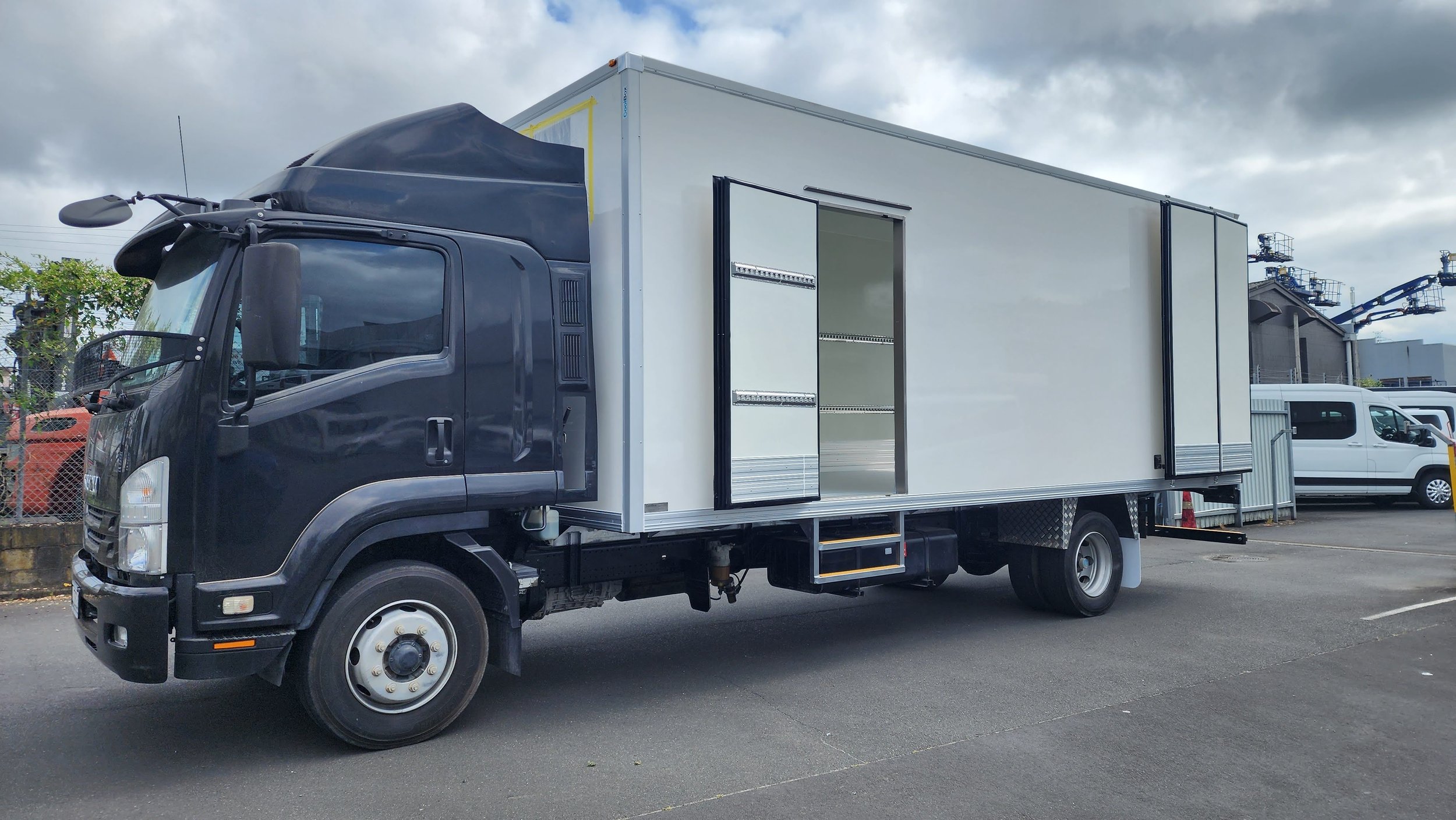 TRUCK COOL AND DRY BOX — COOL BOX NZ