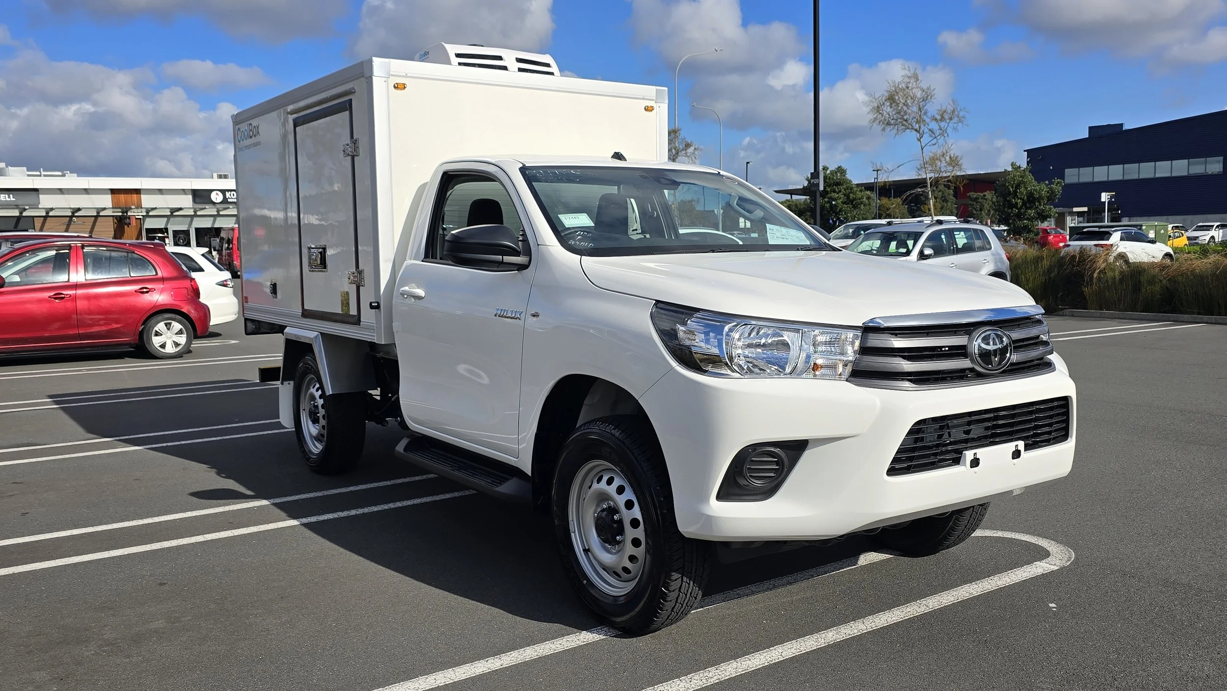 TOYOTA — COOL BOX NZ