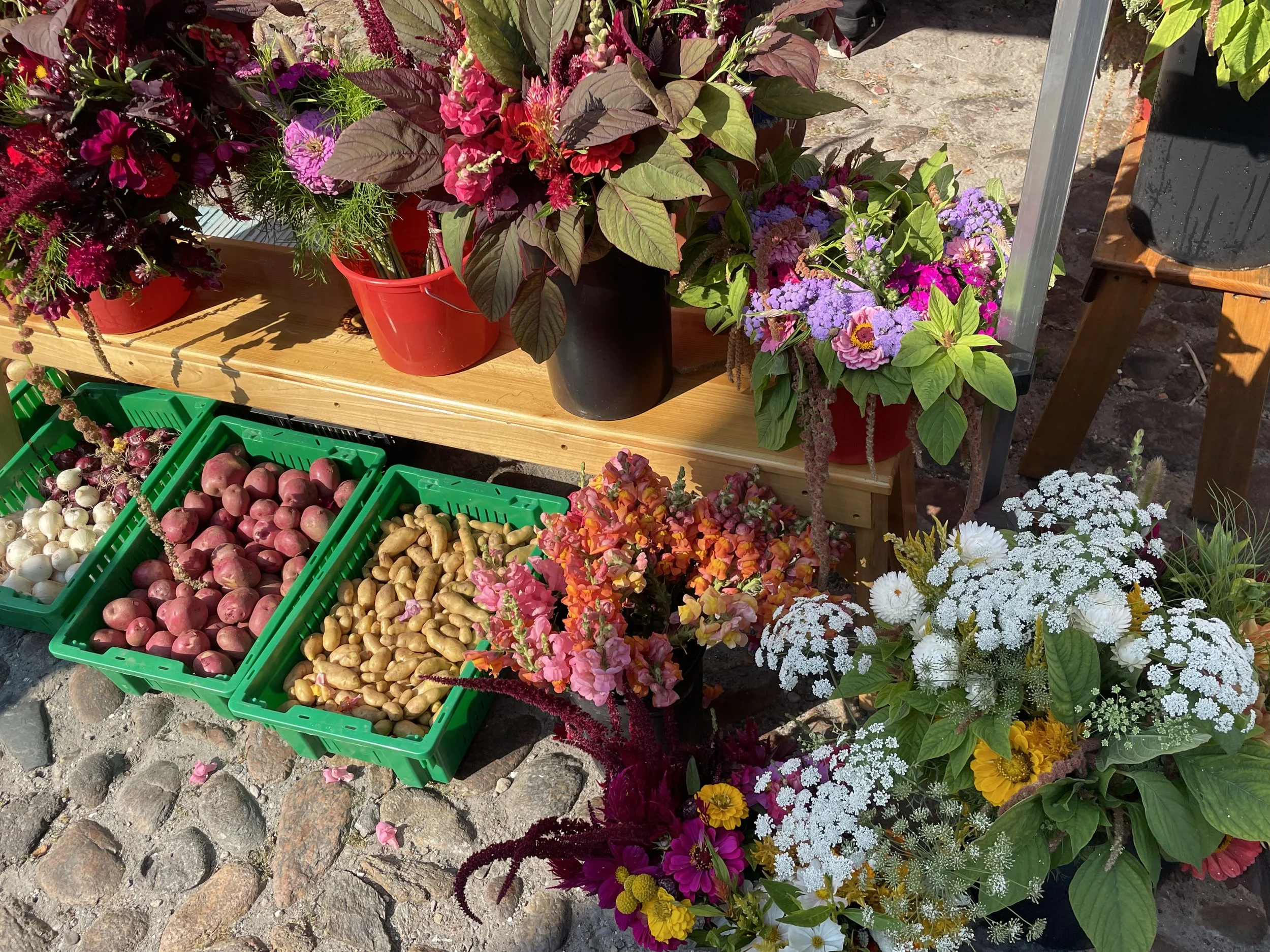Farmers & Artisans Market | Support Local Business — Sustainable Nantucket
