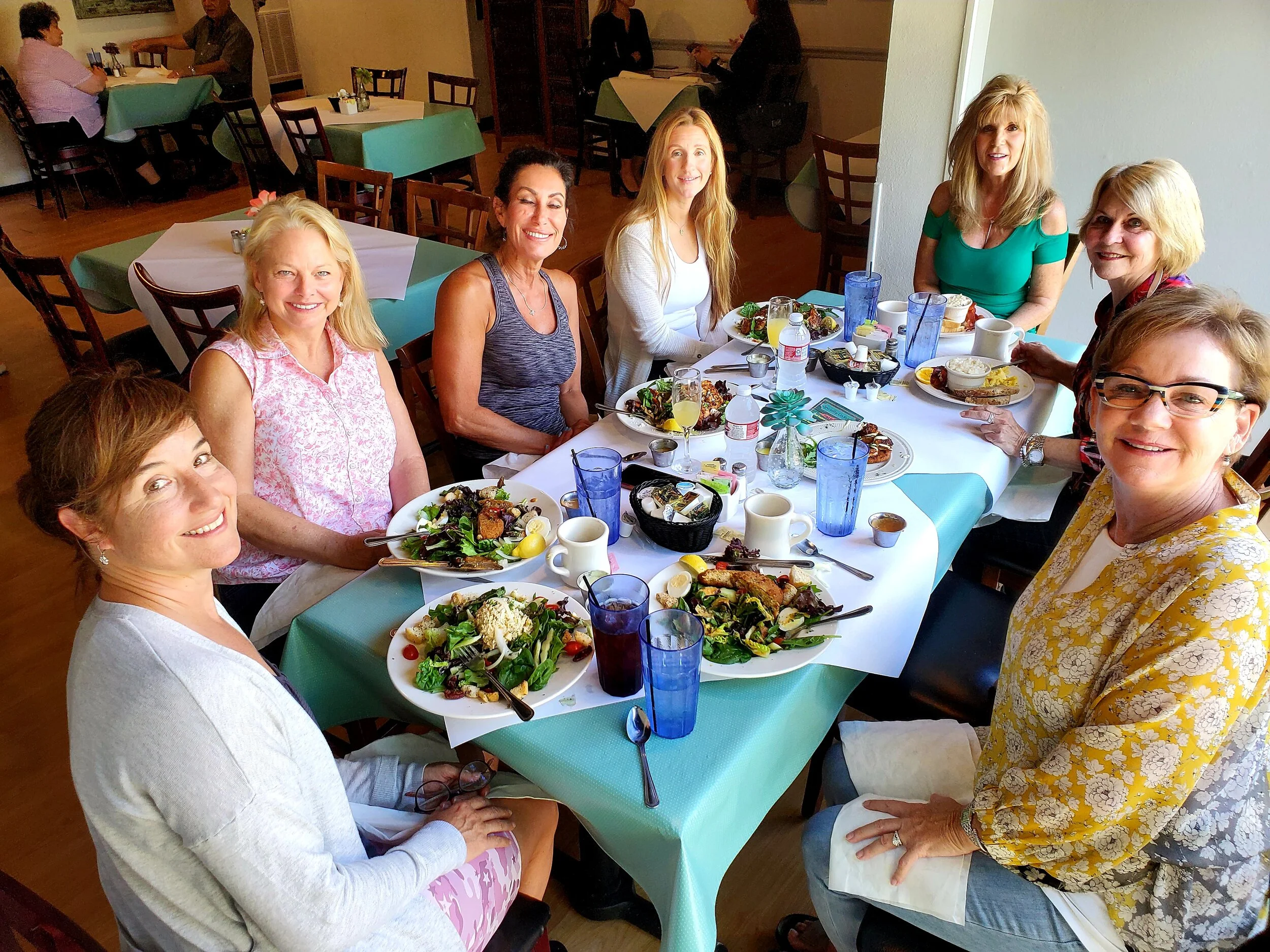 Crazy Pig Southern Kitchen