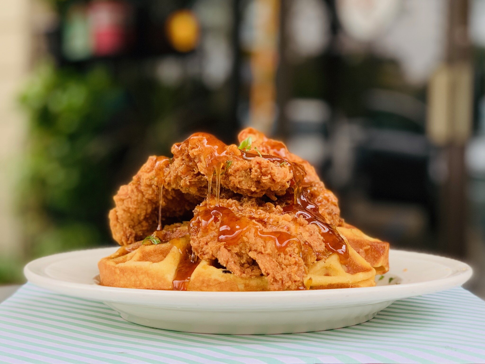 Crazy Pig Southern Kitchen