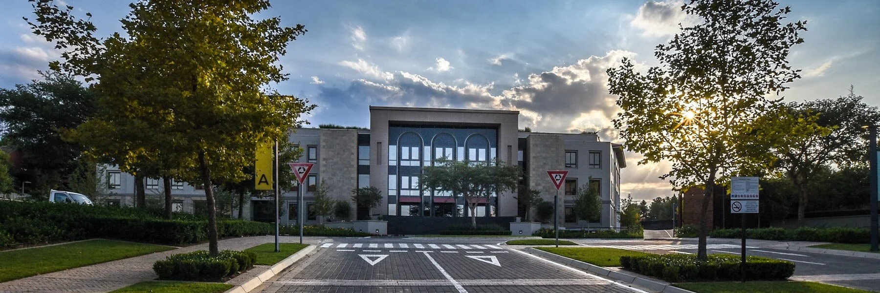 Monte Circle Office Park — Cadence