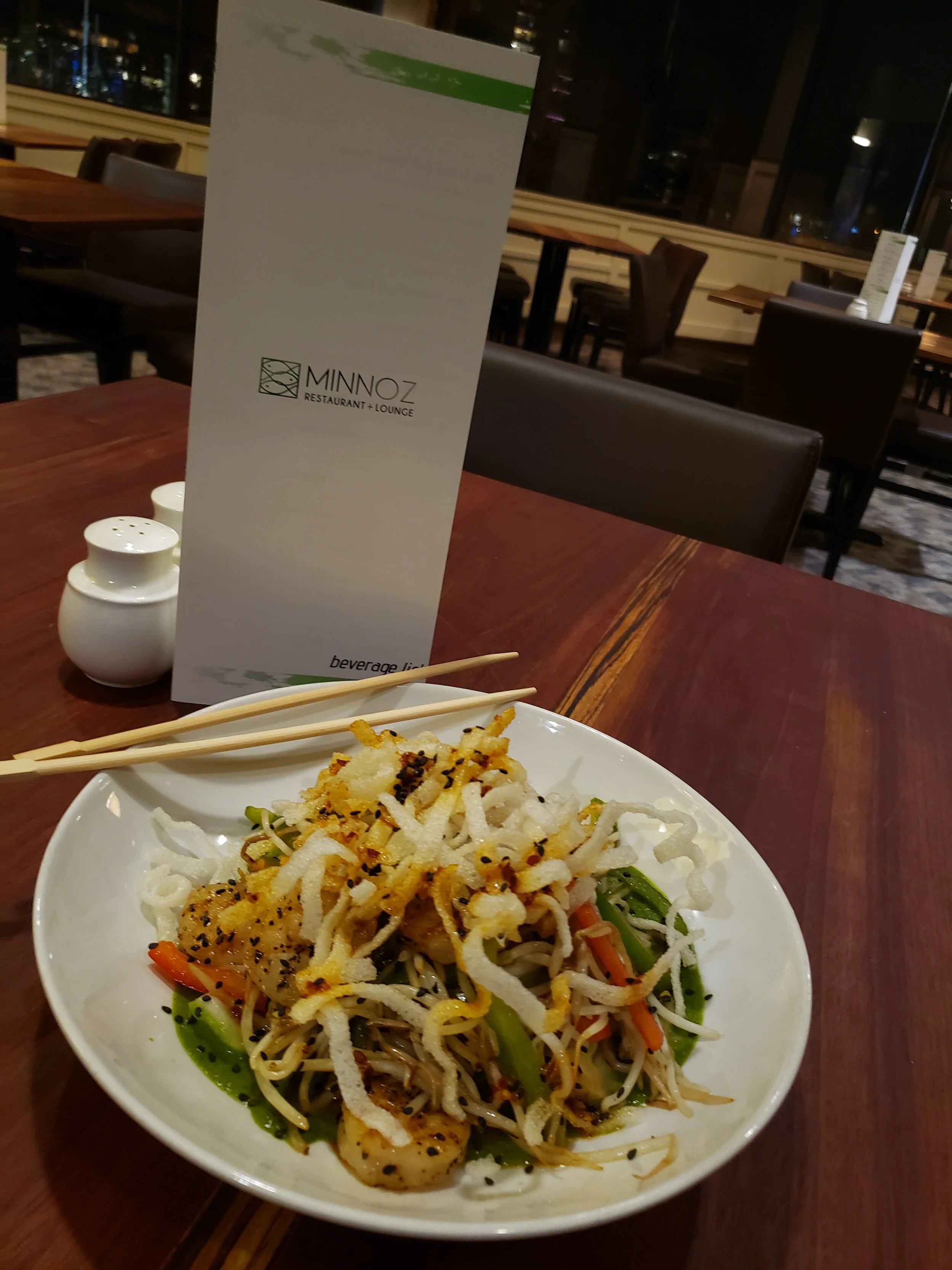 Minnoz Restaurant + Lounge